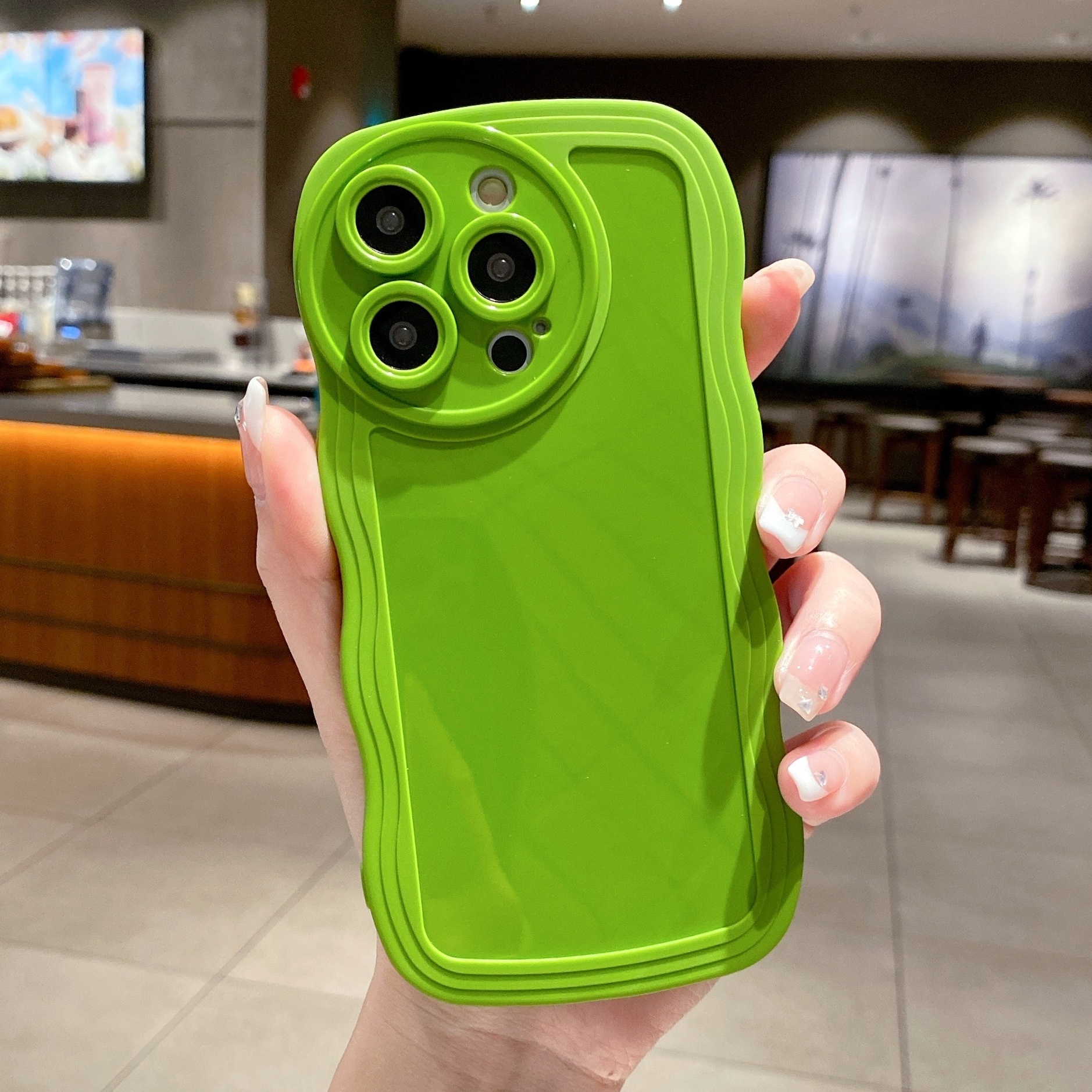 Stylish Green Wavy Phone Case Circle Camera Frame - Temu Australia