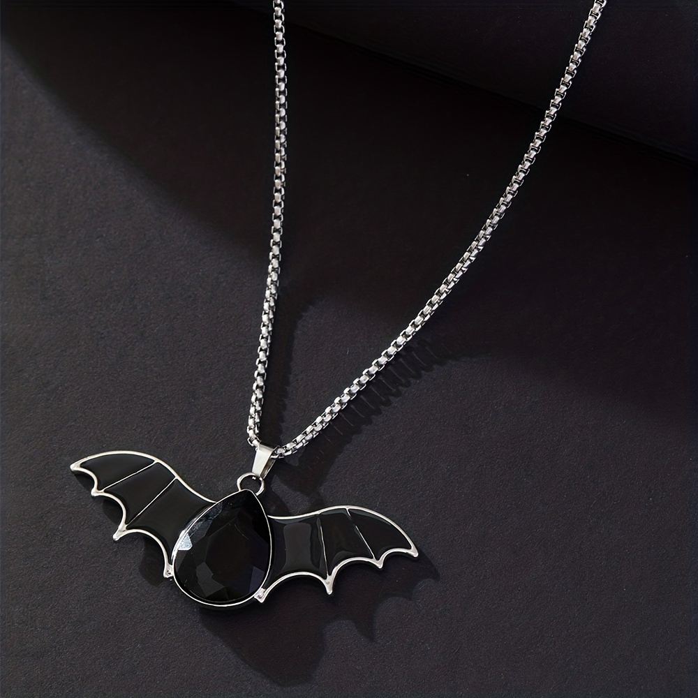 Halloween Bat Necklace Personality Punk Drop Oil Pendant Necklace Party ...