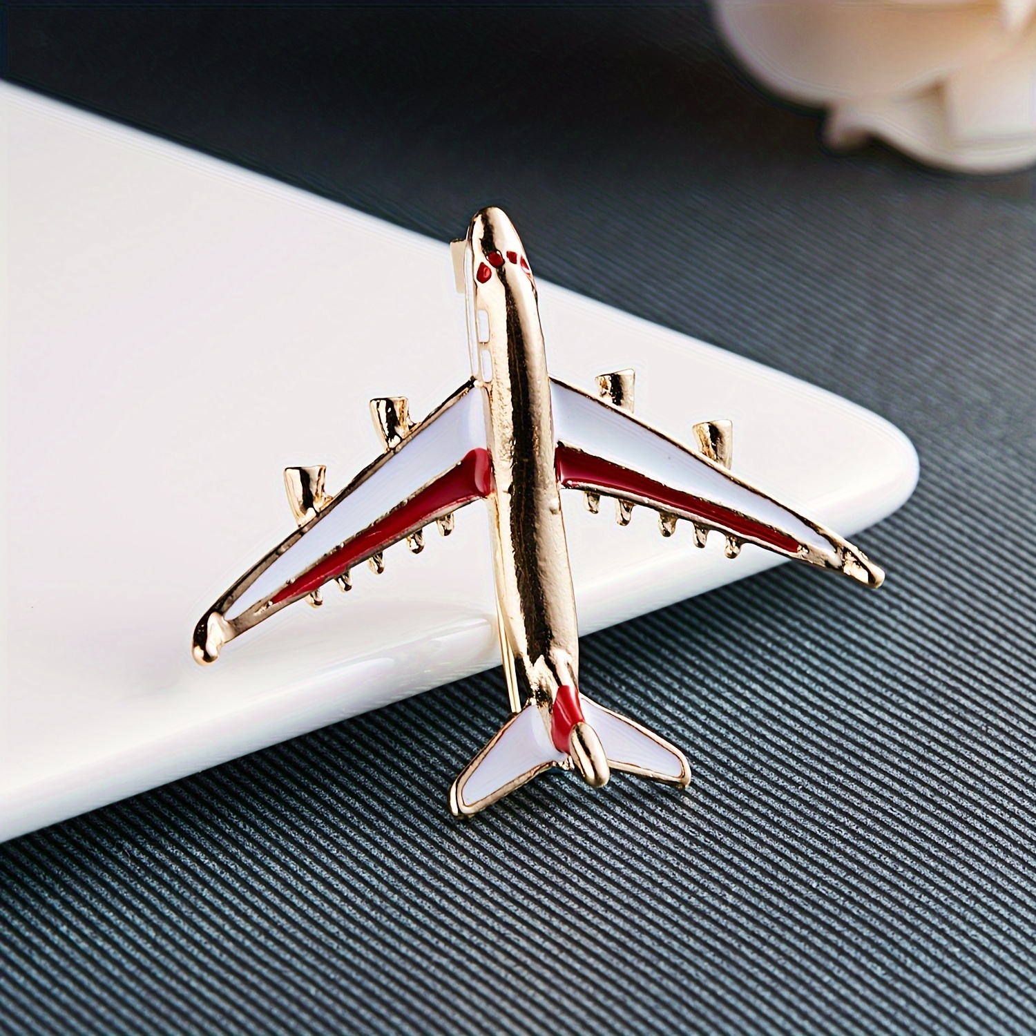 1pcの飛行機ブローチ（男性用） - Temu Japan