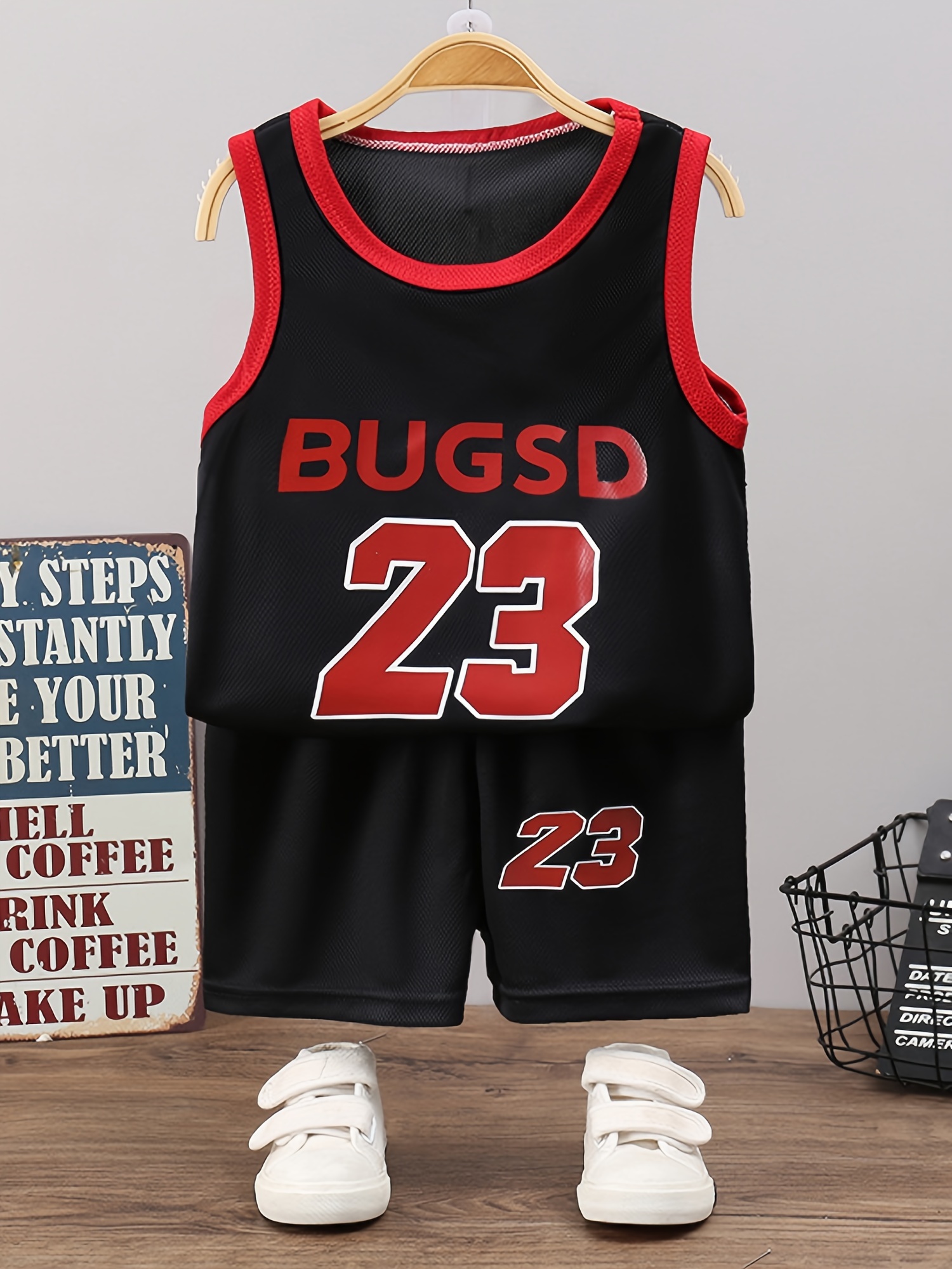 Boys Basketball #10 Sleeveless Jersey Elastic Shorts Set - Temu Australia