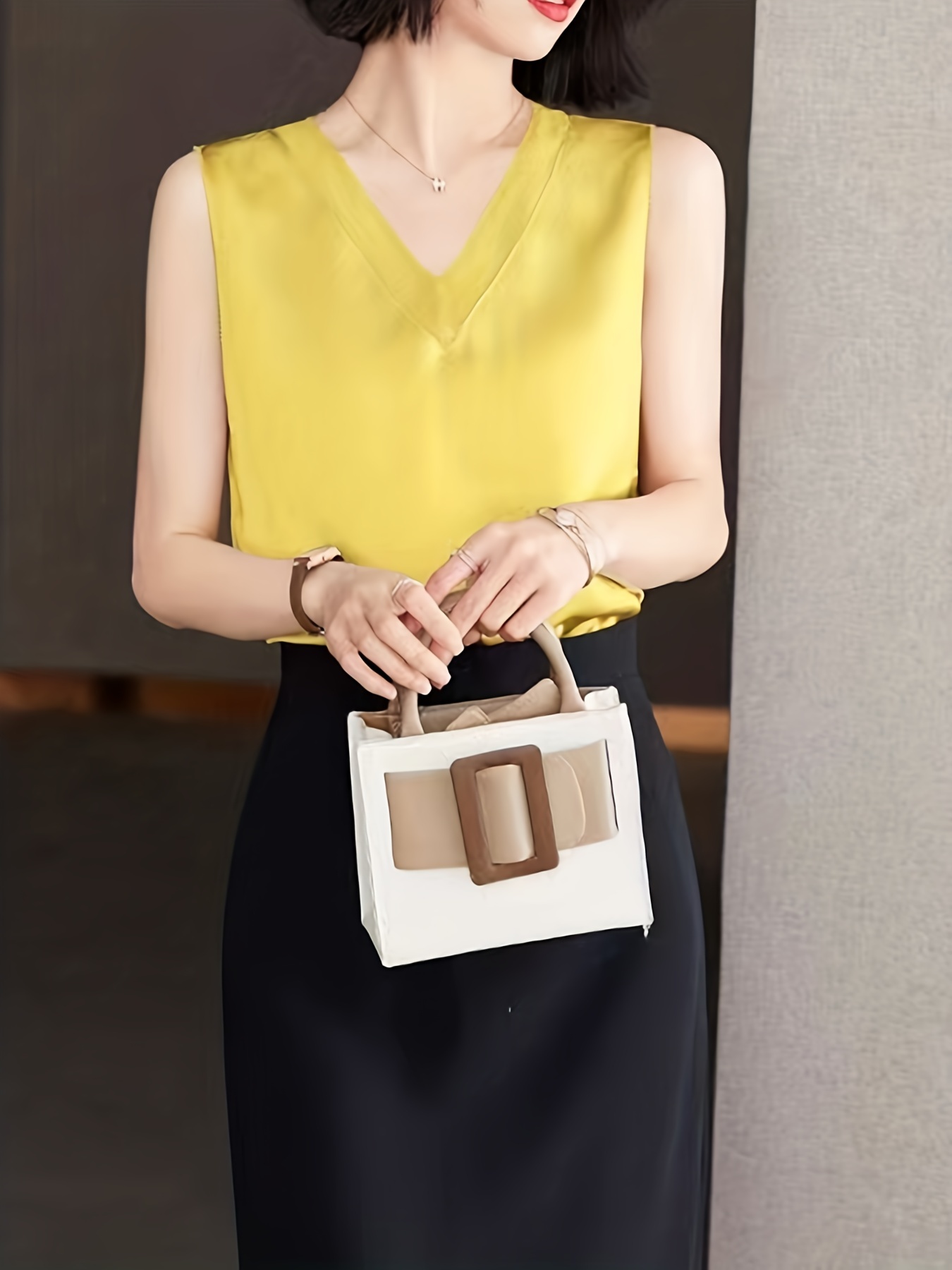 無地シンプルタンクトップ、カジュアルvネックノースリーブタンクトップ春夏用、婦人服 Temu Japan