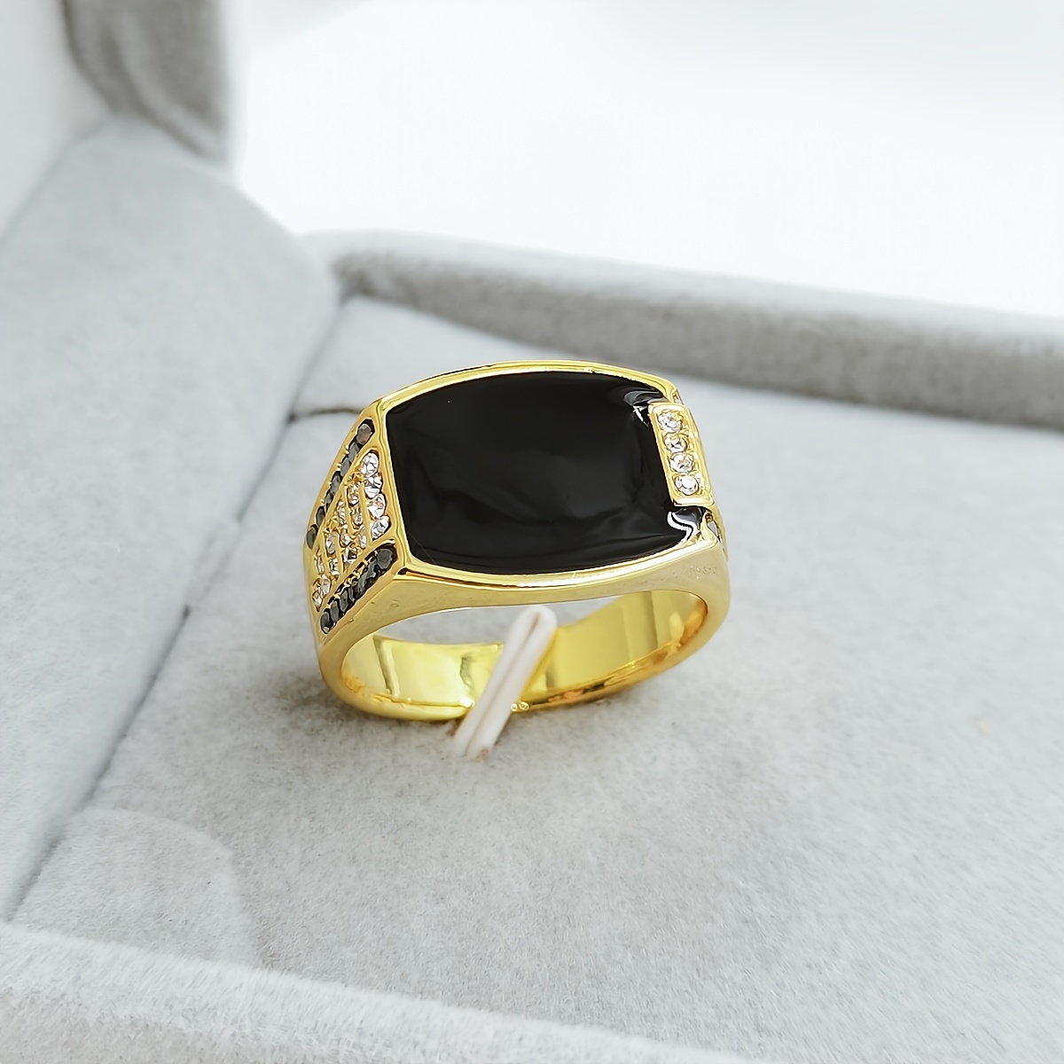 Hip hop Men's Ring Golden Wide Ring Set Black Rhinestone - Temu United ...