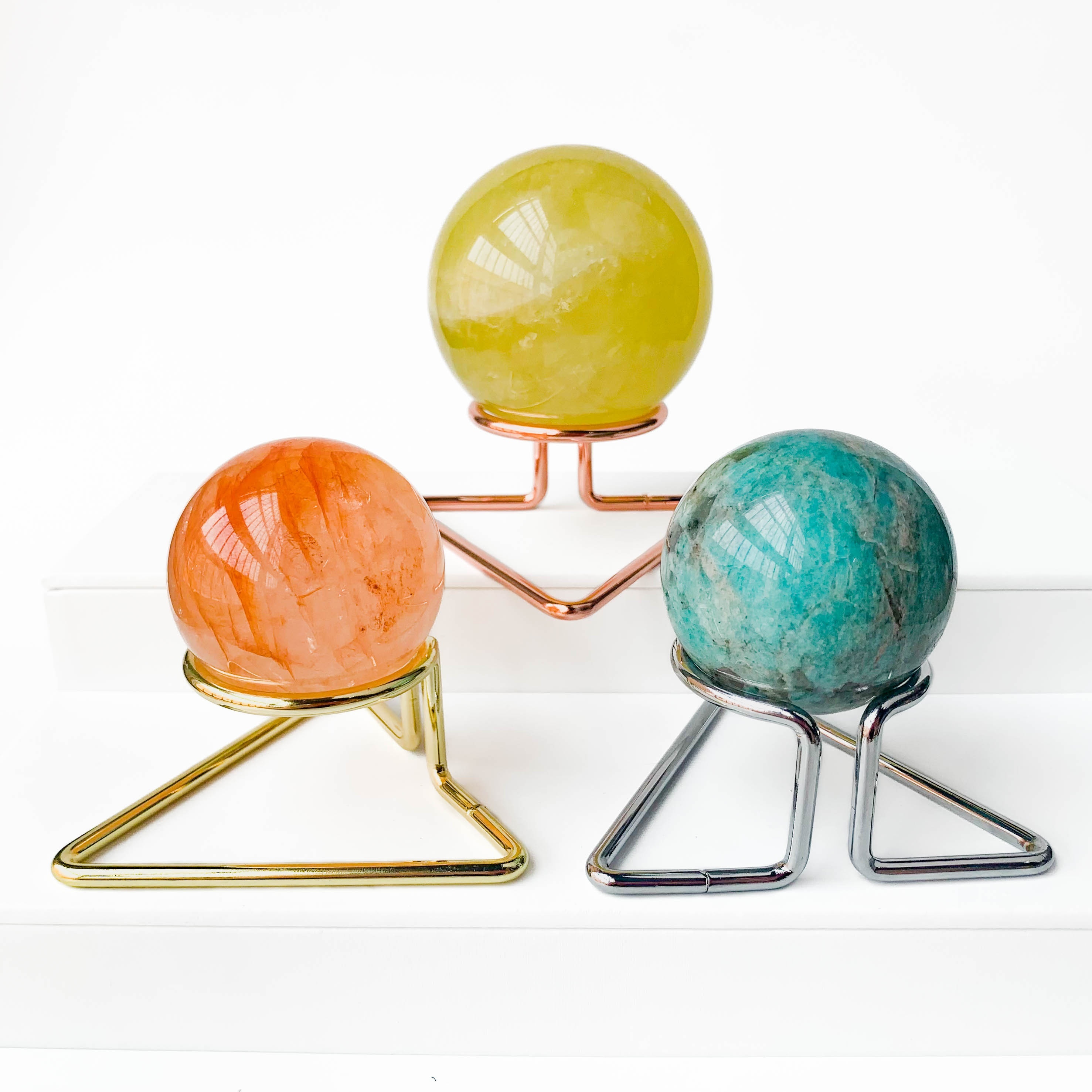 Elegant Triangle Crystal Sphere Base Suitable For Placing - Temu Australia