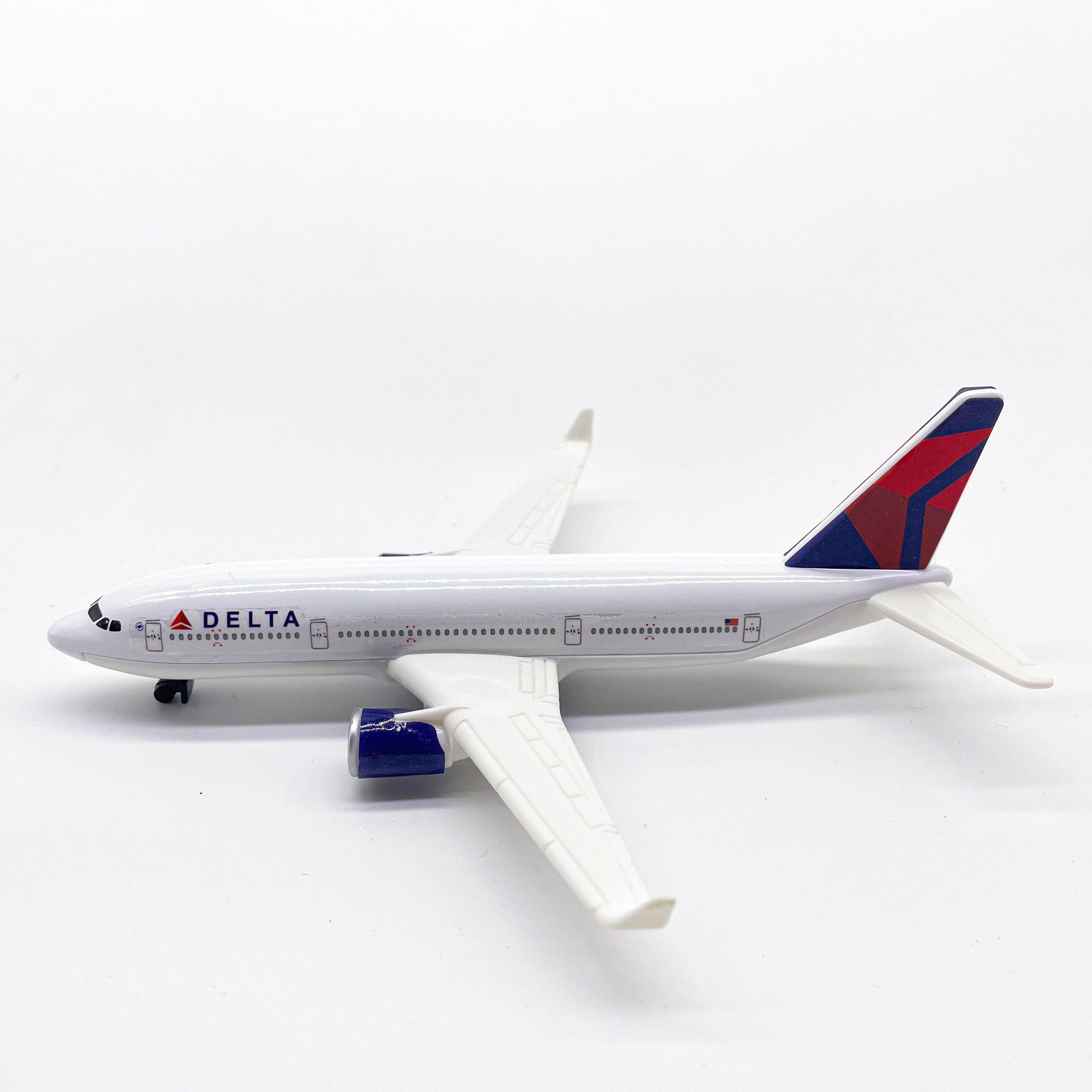 Delta Airplane Model Single Plane Suitable Collection Christmas ...