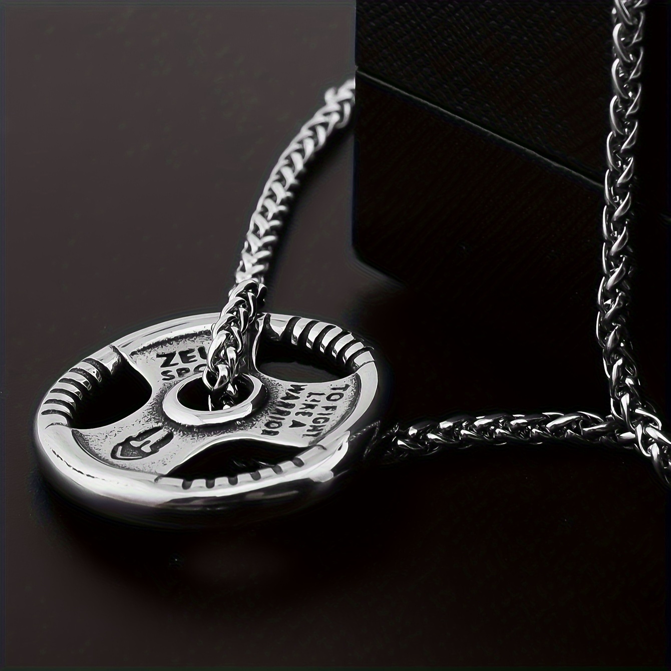 Titanium Steel Trend Steering Wheel Pendant For Men And Women ...