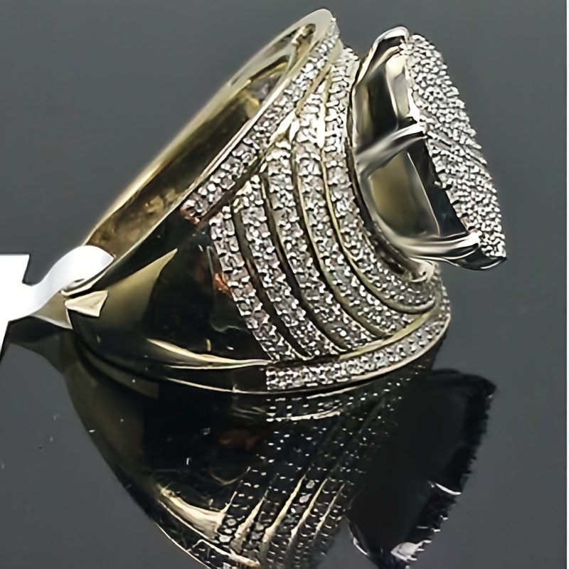 Stylish Luxurious Golden Round Rhinestone Ring Charming Men's Ring ...