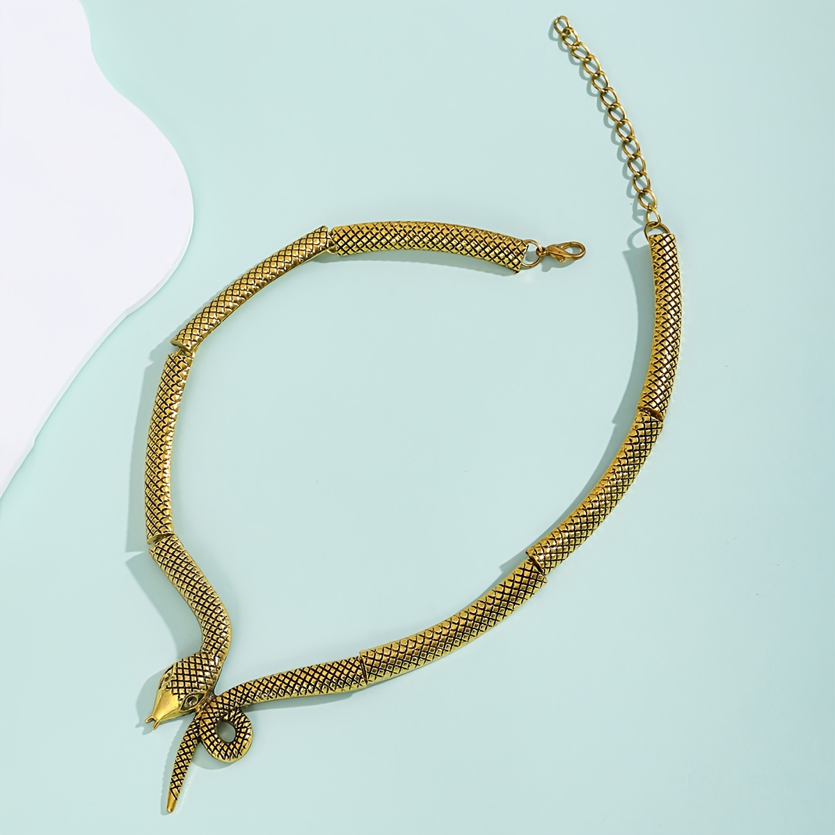 Simple Retro Snake Shaped Decorative Collarbone Chain - Temu United Kingdom