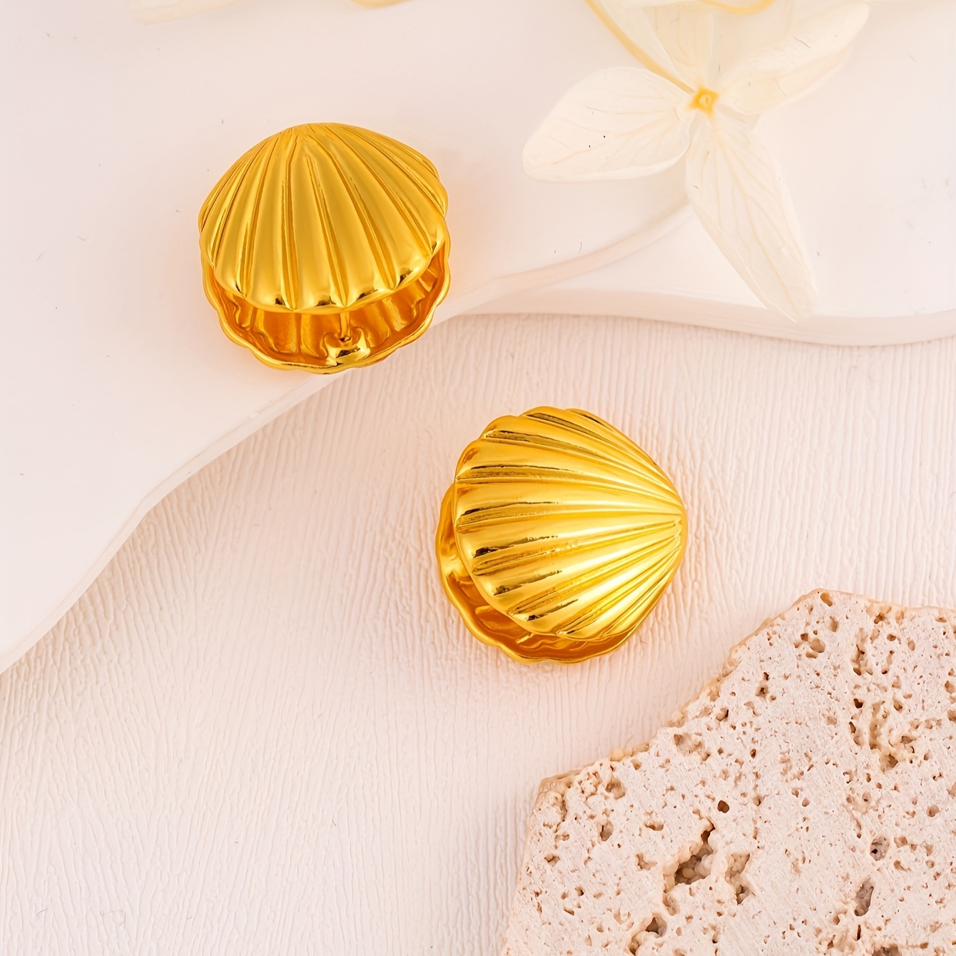 French Vintage Metal Seashell Shaped Clip Earrings Elegant - Temu ...