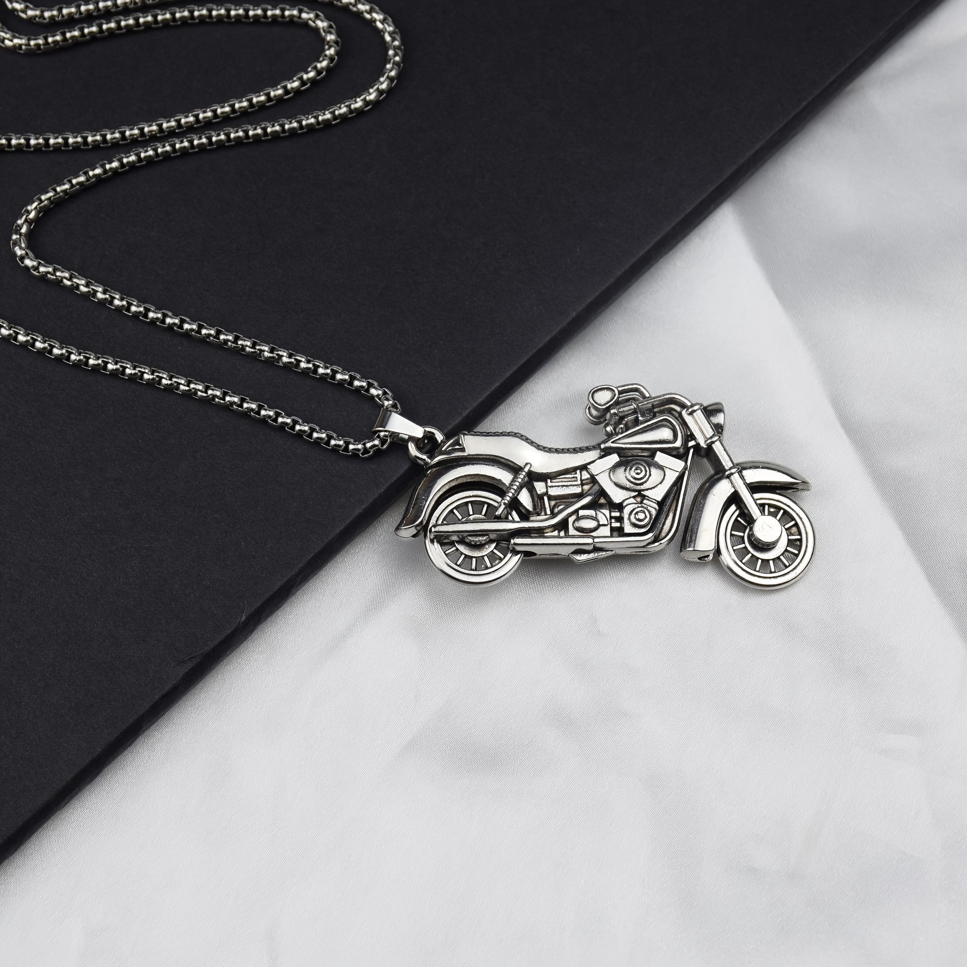 Retro Motorcycle Pendant Necklace Fashion Cool Long Necklace - Temu ...