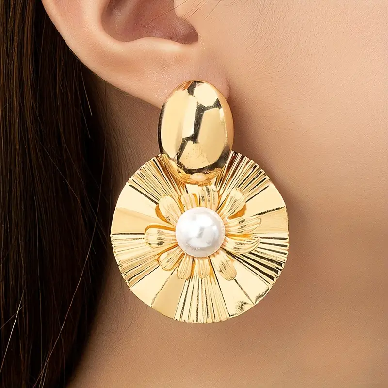 Exaggerated Round Flower Design Stud Earrings Alloy 14k Gold - Temu Canada Exaggerated Round Flower Design Stud Earrings Alloy 14k Gold - Temu Canada