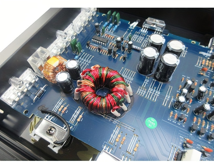 4 채널 Ab 클래스 12v 자동차 앰프 차량 앰프 1000w 파워 스테레오 앰프 푸시 서브우퍼 및 스피커 열 설계 브리징