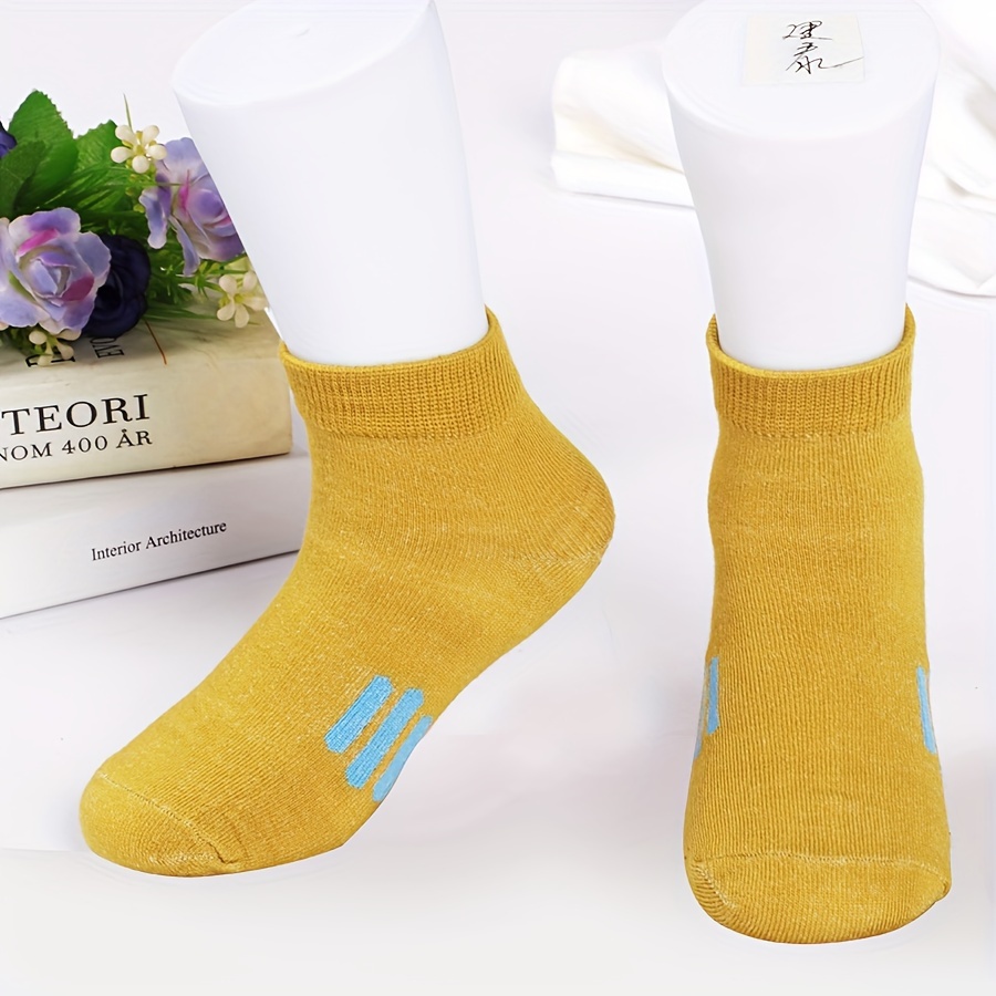 Boy's Trendy Solid Crew Socks Breathable Cotton Blend Comfy - Temu Australia