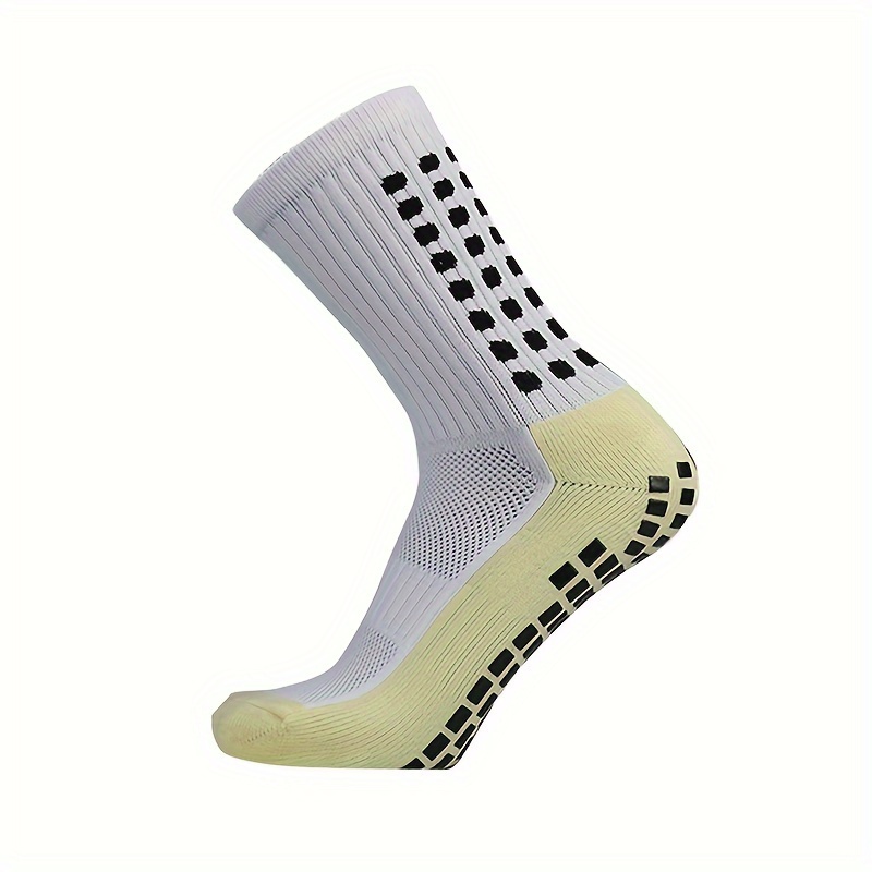 A Pair Men's Non Slip Sport Socks Comfy Breathable Quick Dry - Temu ...
