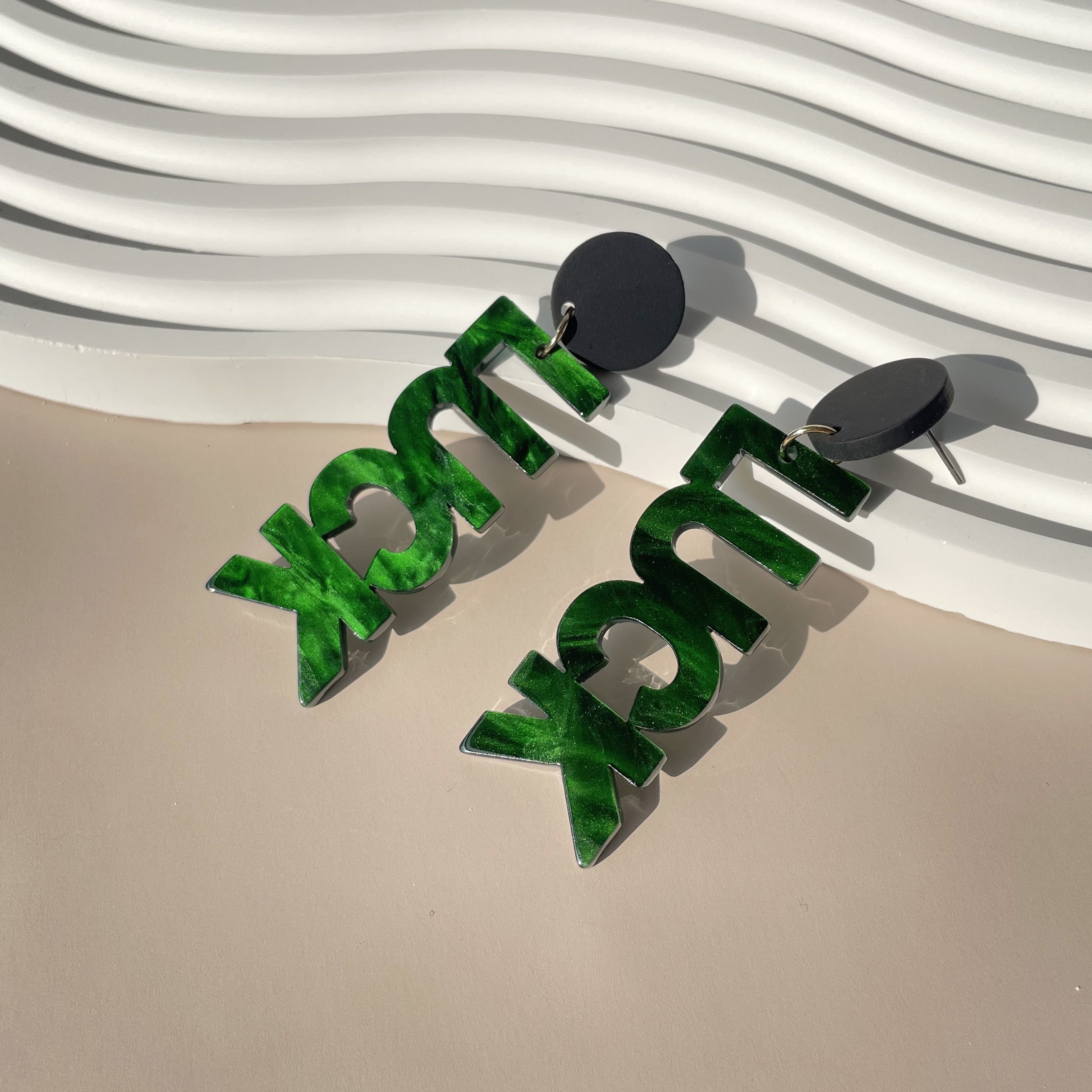 مجوهرات الأذن لعيد القديس باتريك تصميم الحظ الأخضر أقراط Temu Saudi