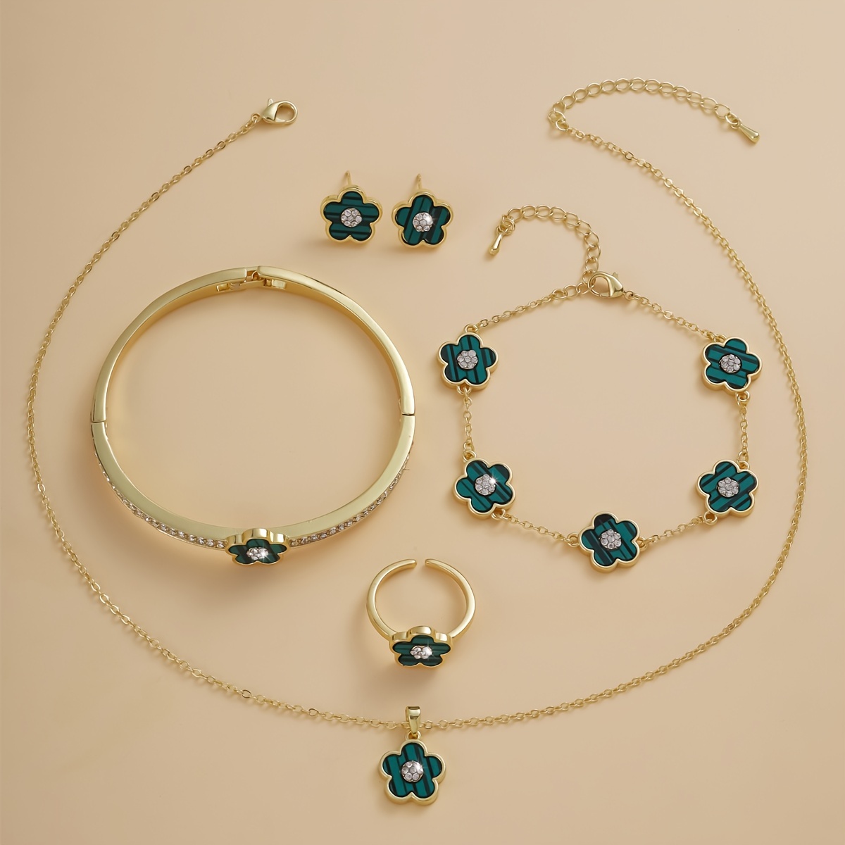 1 Par Pendientes + 1 Pulsera + 1 Brazalete + 1 Anillo + 1 - Temu Mexico