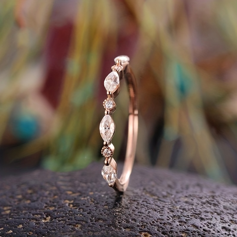 Simple Style Zircon Ladies Thin Circle Ring Daily Casual - Temu United ...