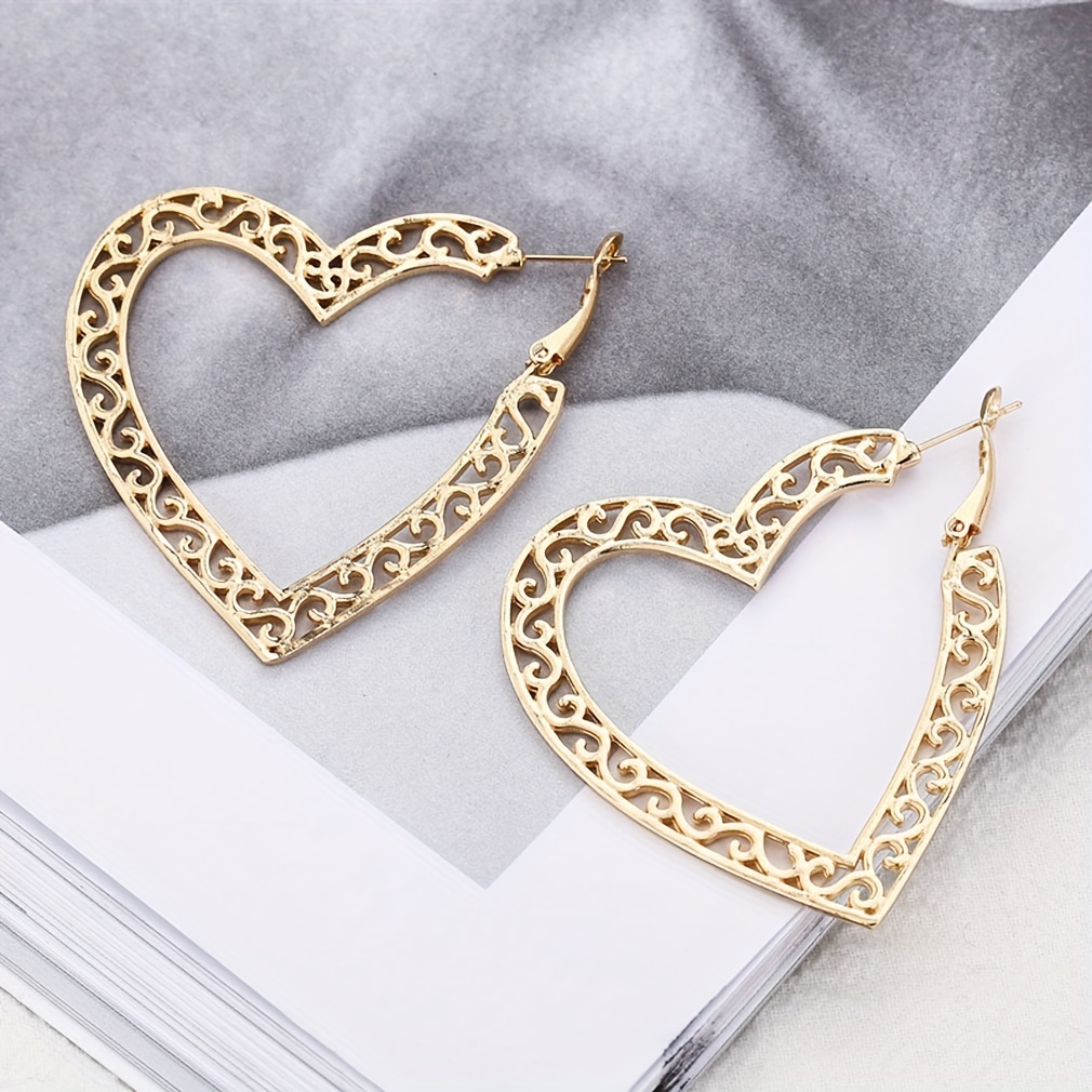 Exquisite Carved Pattern Heart Shape Hoop Earrings Sexy - Temu United ...