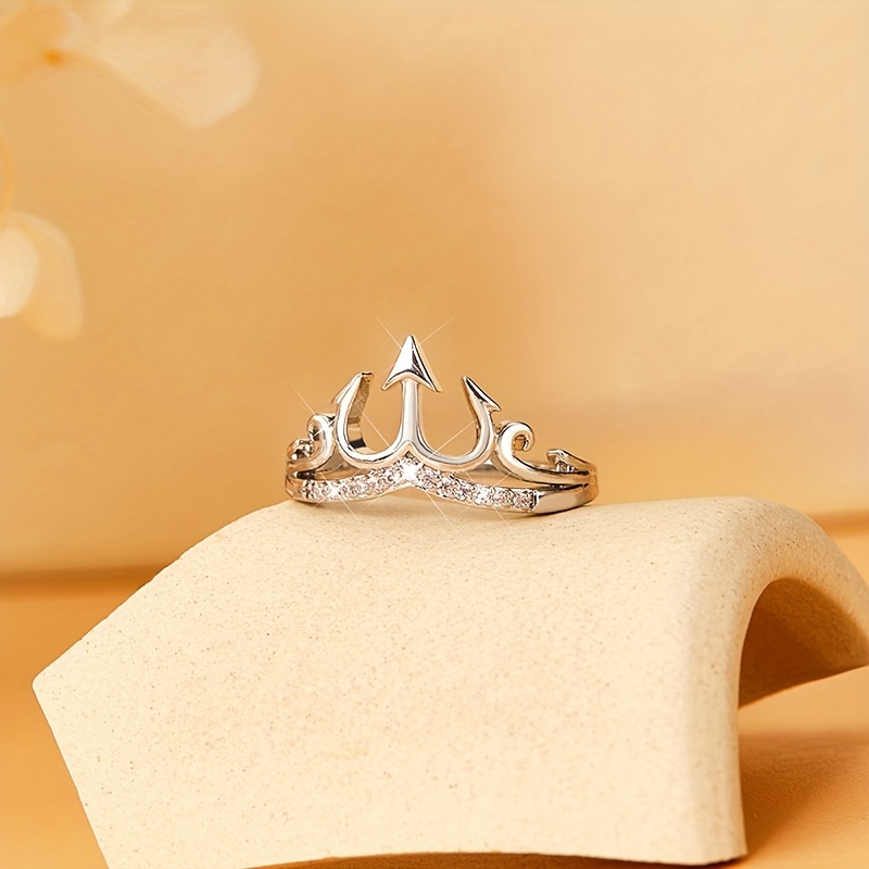 Classic Personality Queen Crown Ring Inlaid Shiny Zircon - Temu United ...