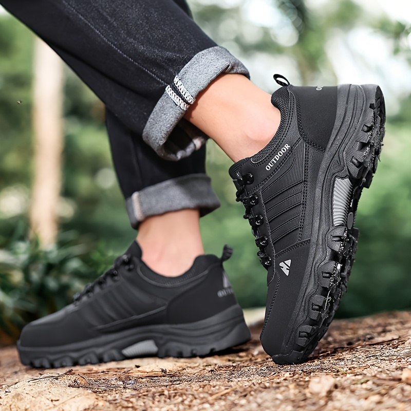 men hiking shoes sold on Temu Canada