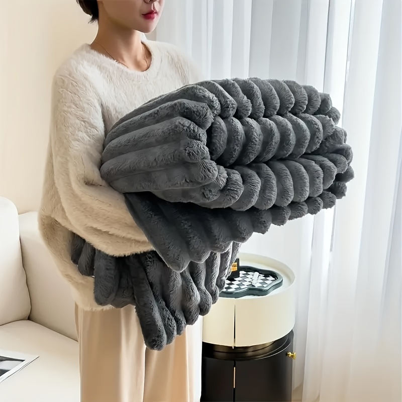 throws and blankets sold on Temu United States