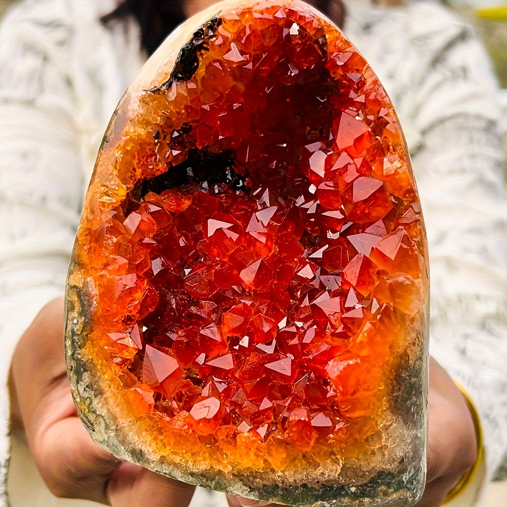geodes rocks crystals - Ghana