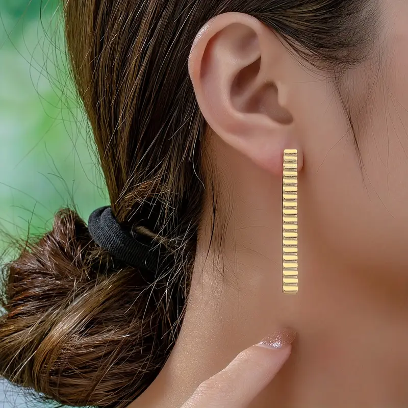 Fashion Luxury Wave Pattern Geometric Stud Earrings Alloy - Temu Canada Fashion Luxury Wave Pattern Geometric Stud Earrings Alloy - Temu Canada