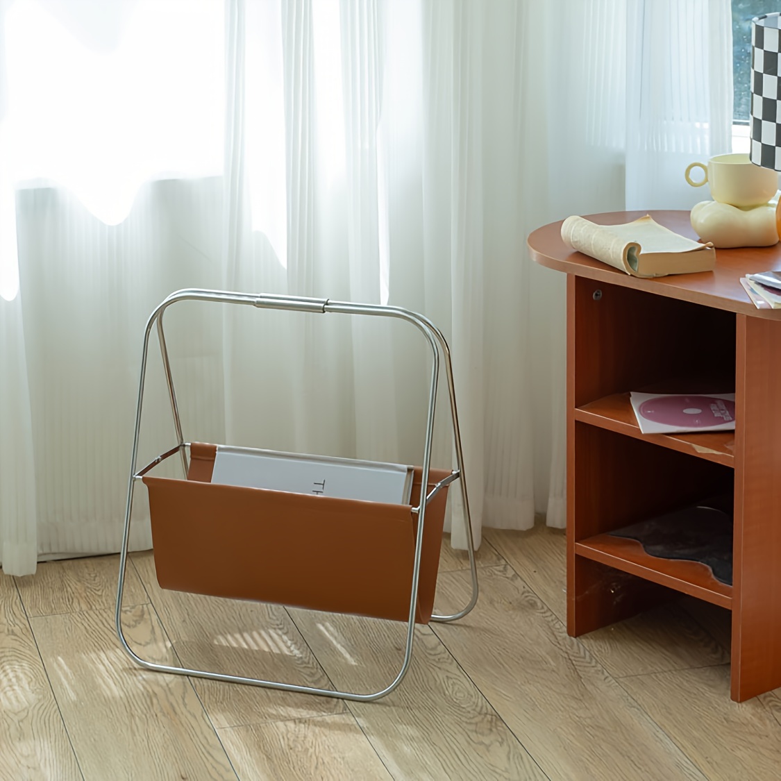 standing magazine rack - Ghana