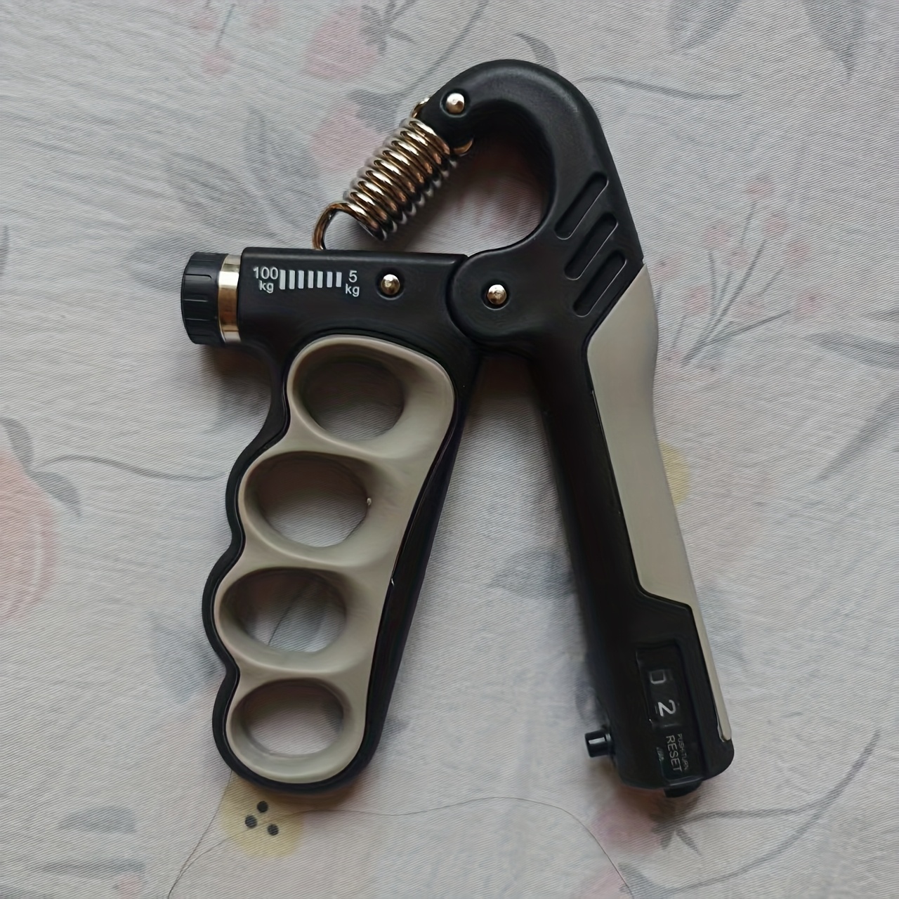 hand grippers sold on Temu New Zealand