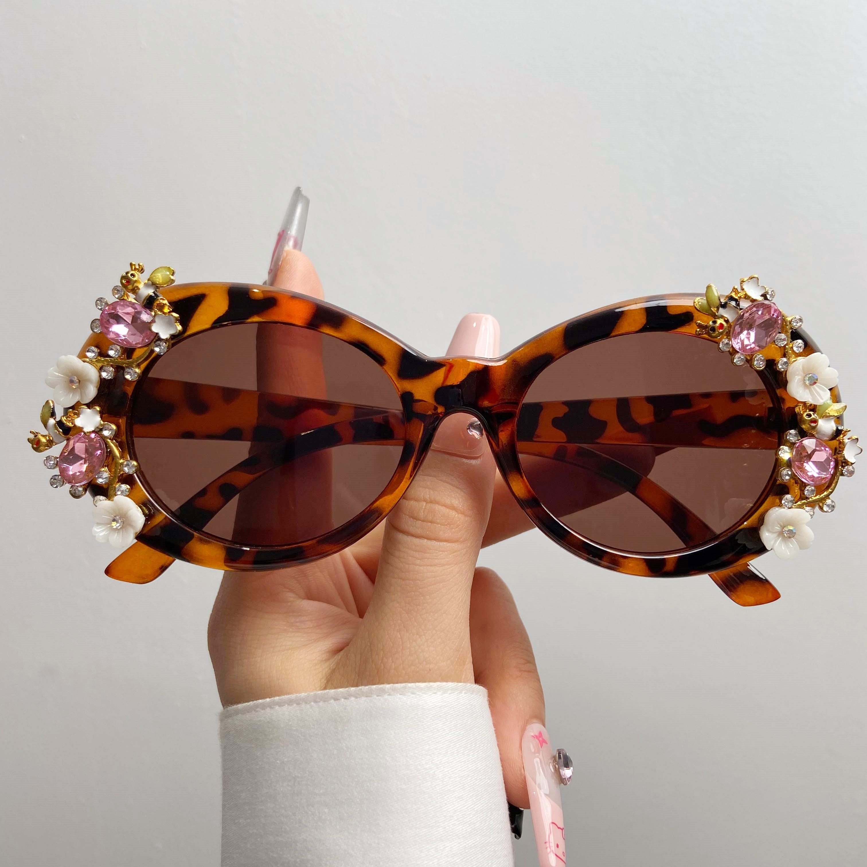 sunglasses vintage sold on Temu United States