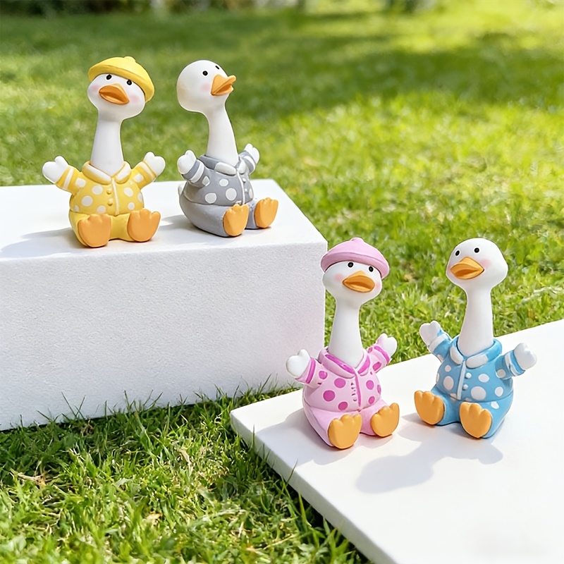 rubber ducks for jeeps sold on Temu Canada