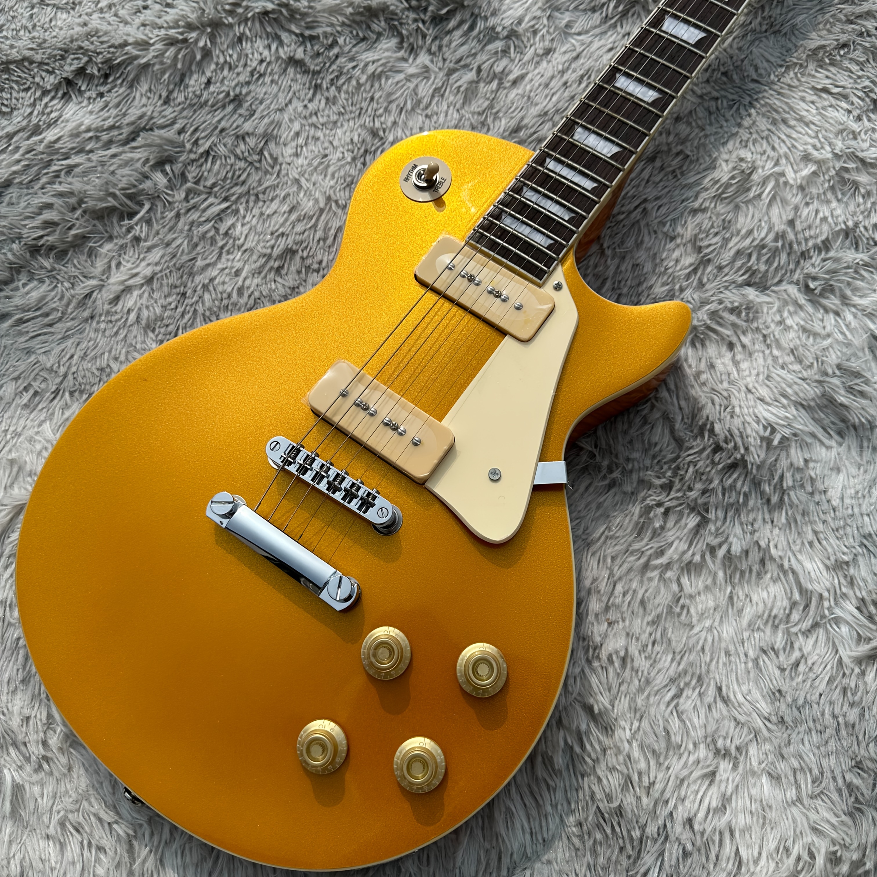 electric guitars sold on Temu United States