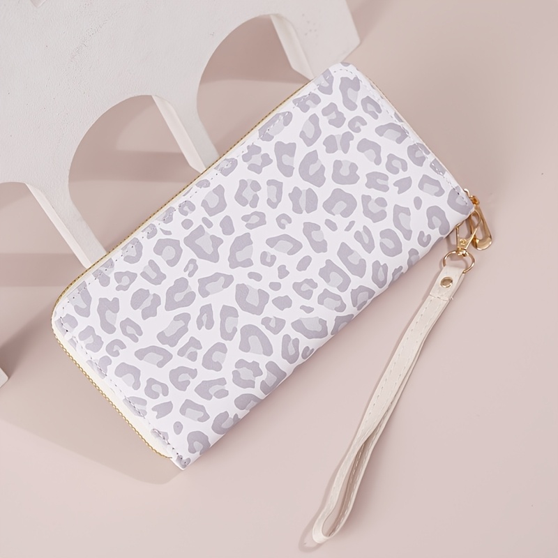 wallets sold on Temu United States