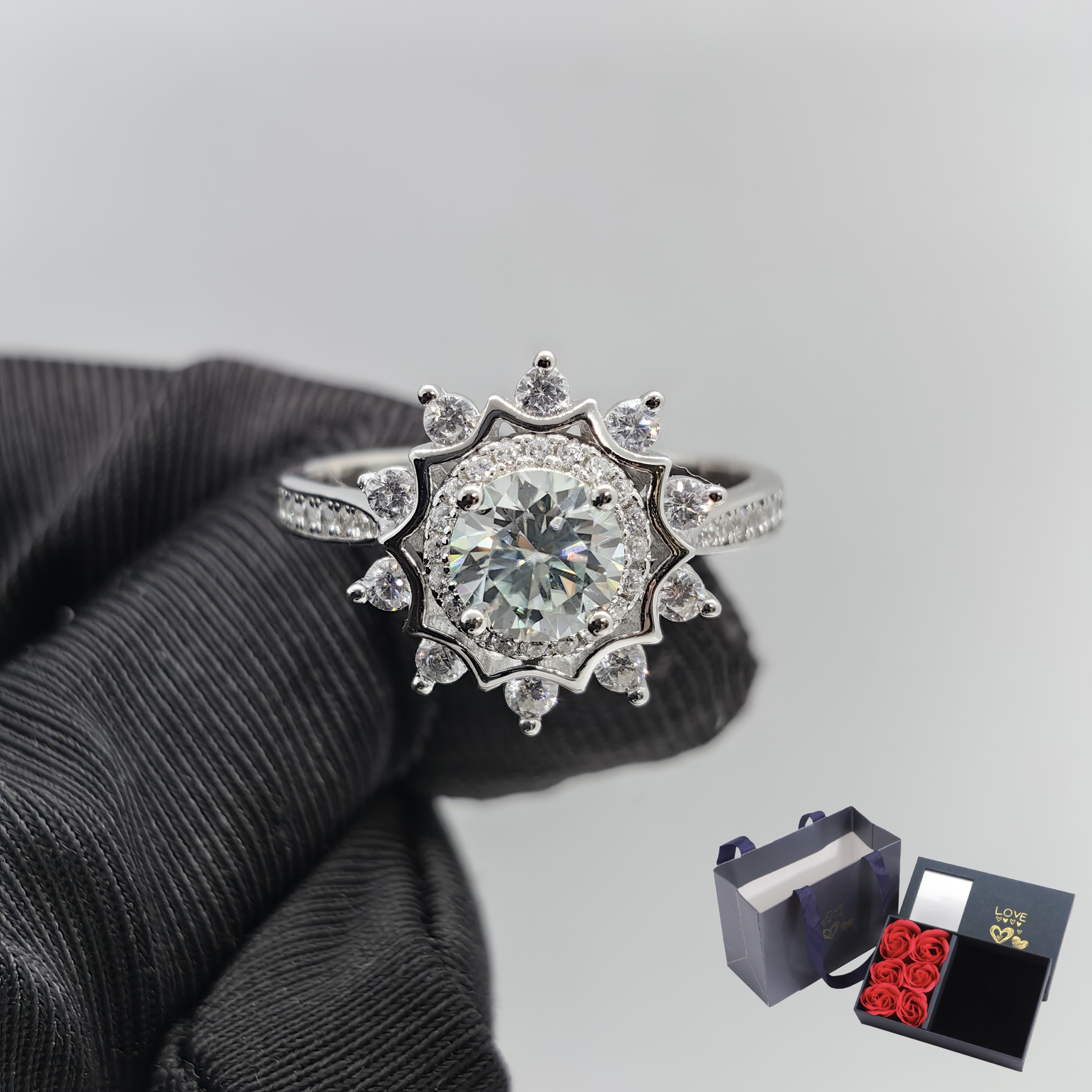 1.0 Carat Moissanite S925 Silver Flower Ring Delicate - Temu United Kingdom