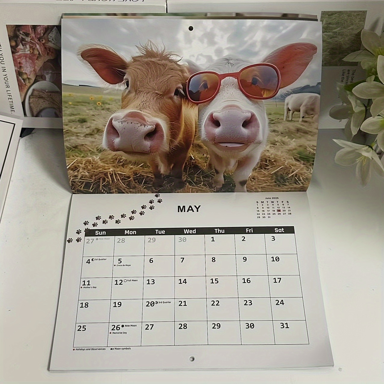 2025 12 month wall calendar paper material - Temu