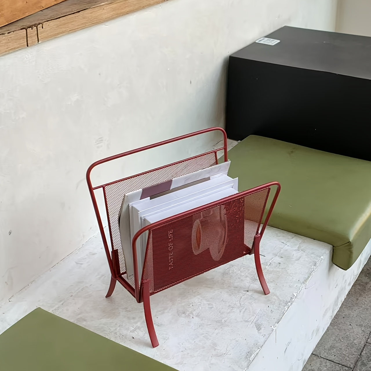 magazine rack sold on Temu Australia