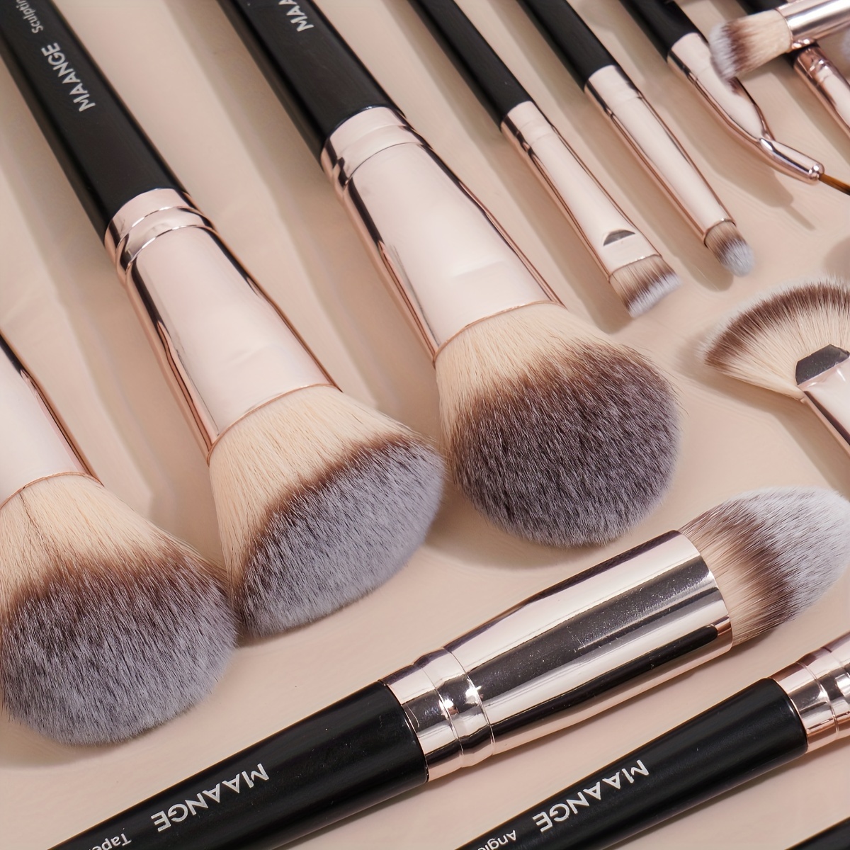 43-piece Professional Makeup Brush Set With Wand Form, 25 Nylon Bristle ...