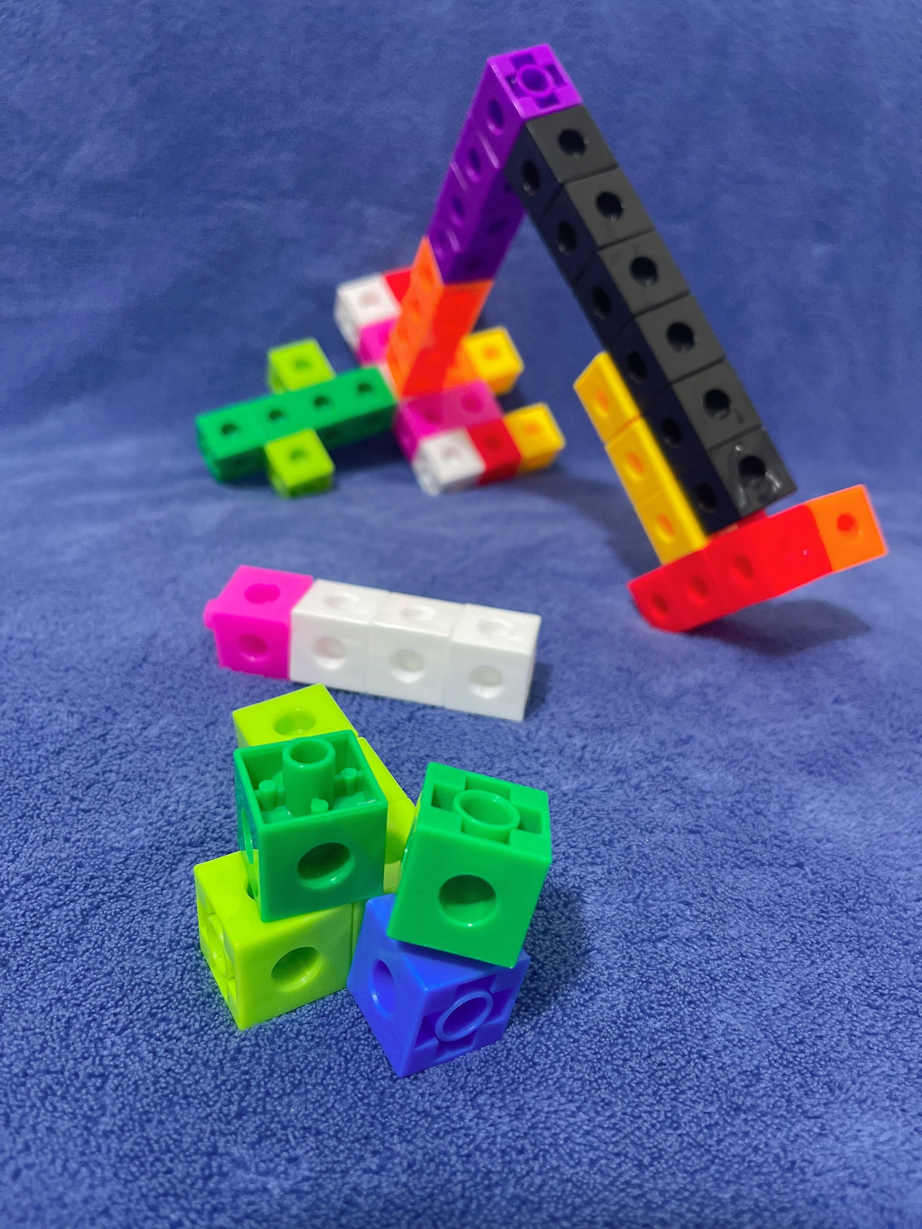 Montessori Inspired Building Blocks For Youngsters 3-6: Boost Spatial ...