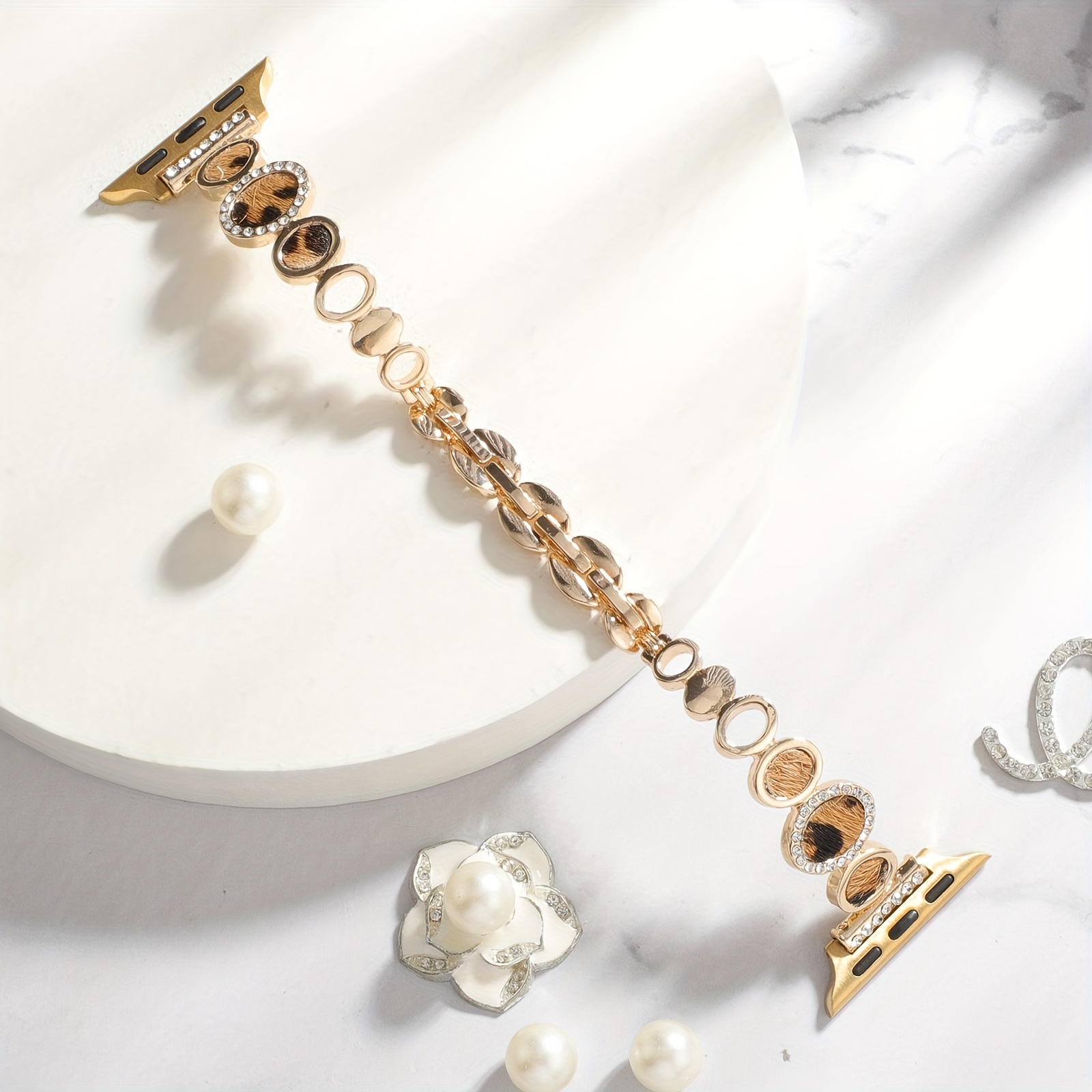 Leopard Print Round Rhinestone Bracelet Strap Watch - Temu United Kingdom