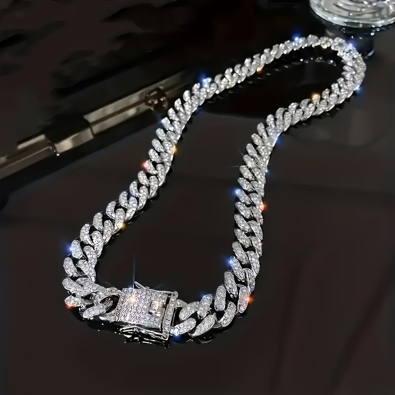 chains sold on Temu United States