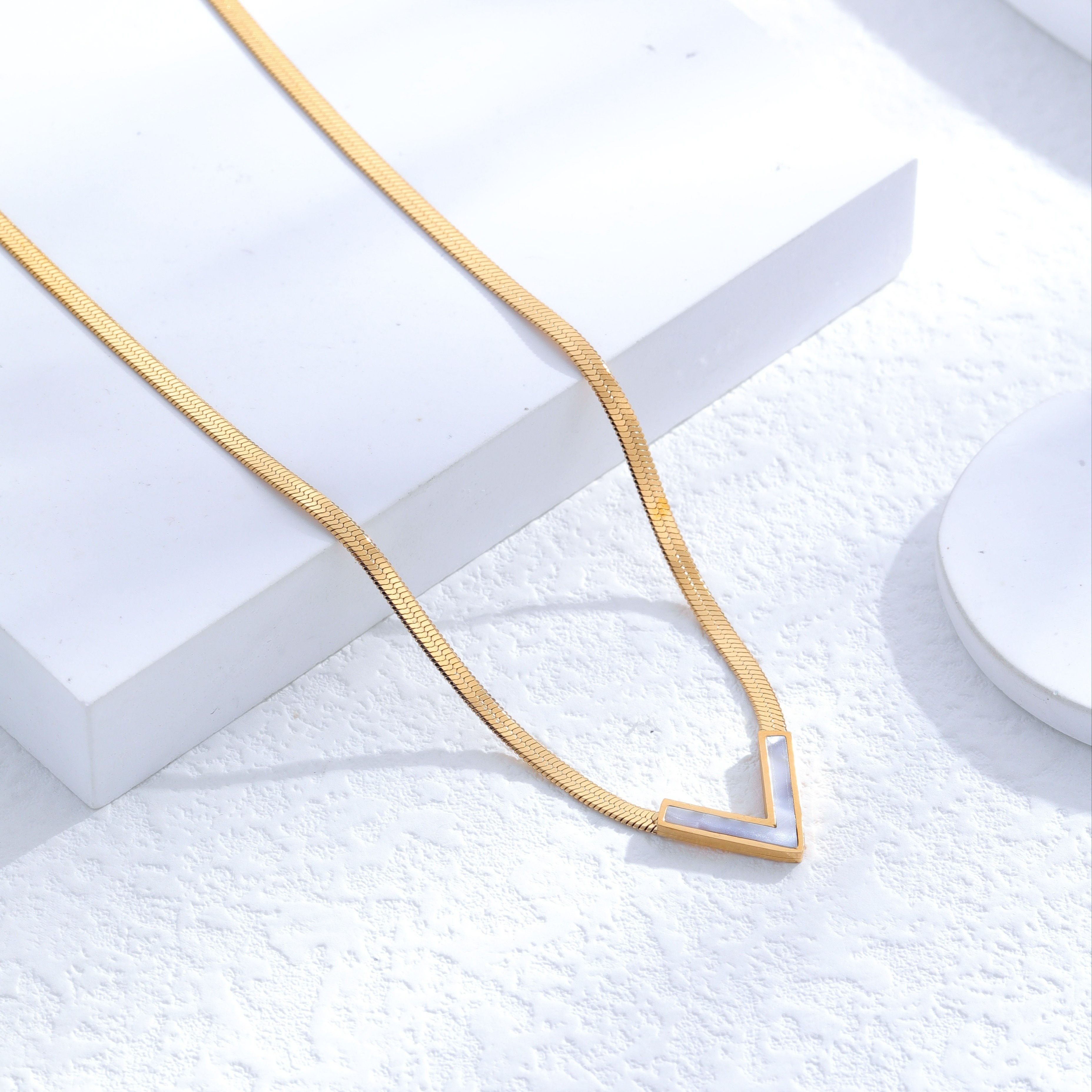 V shaped Snake Bone Chain Necklace Adjustable Neck Chain - Temu United ...