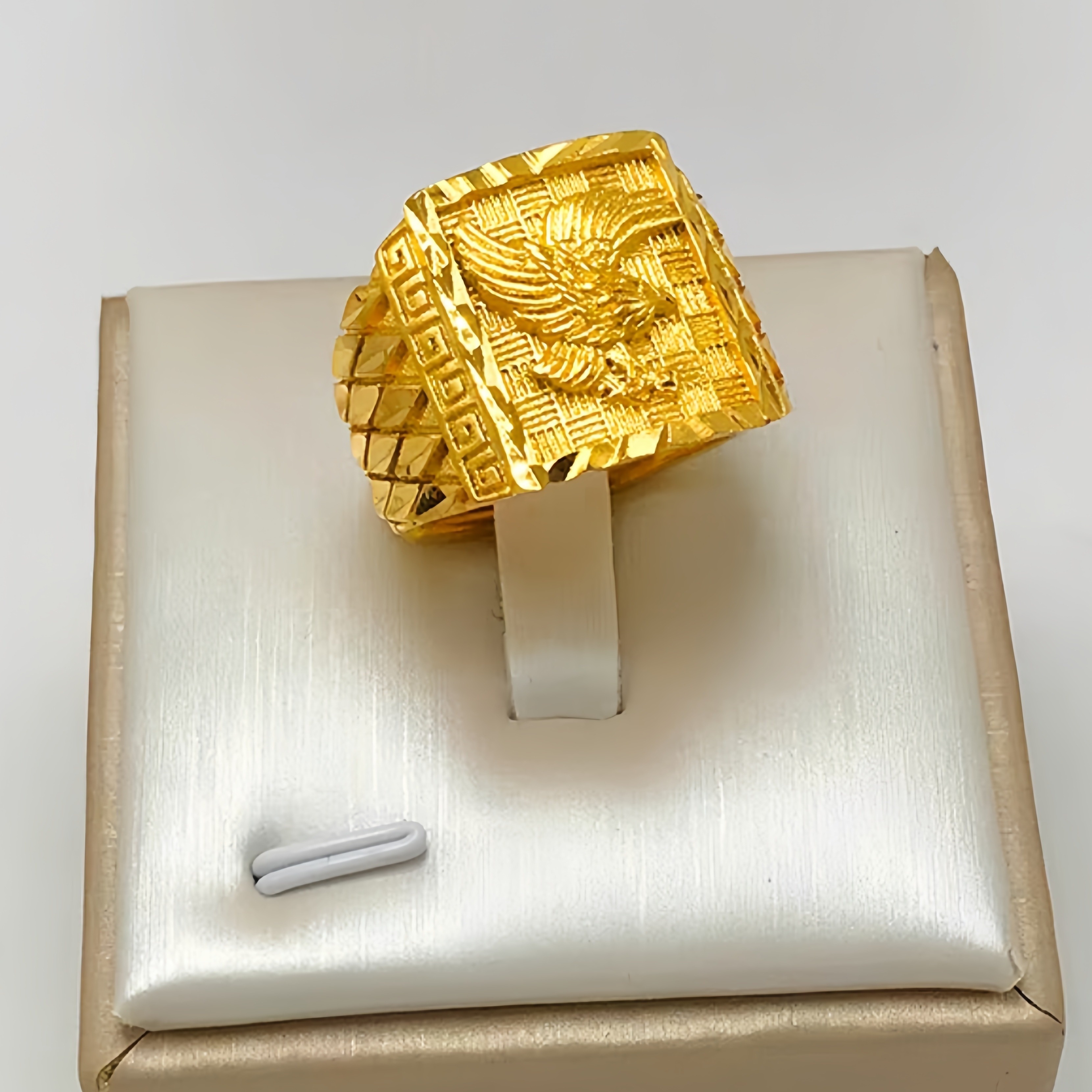 Carving Golden Wing Flying Eagle Men's Ring Fashion Hand - Temu Portugal
