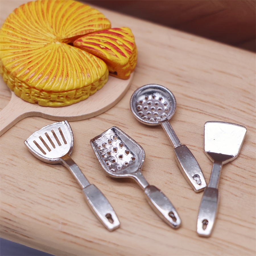 Miniature baking utensils store