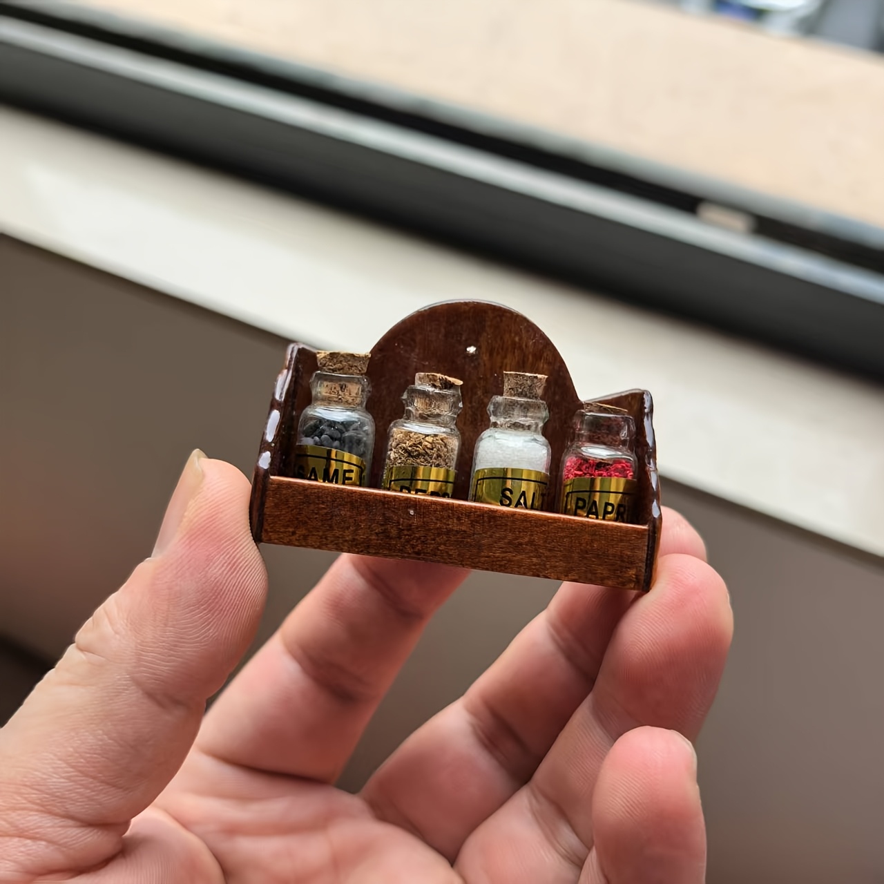 miniature items sold on Temu United States
