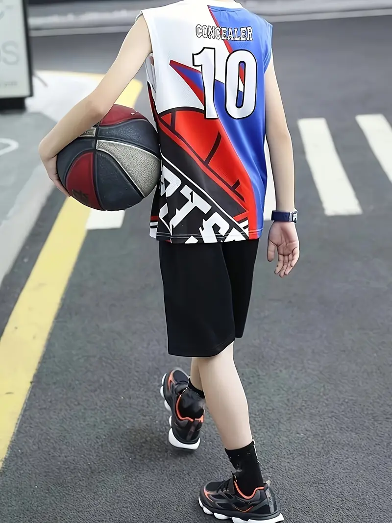 트레이닝 경기용으로 시원한 글자 프린트 무소매 조끼와 반바지로 이루어진 2개 세트 통기성 좋은 남자용 농구 저지 스포츠