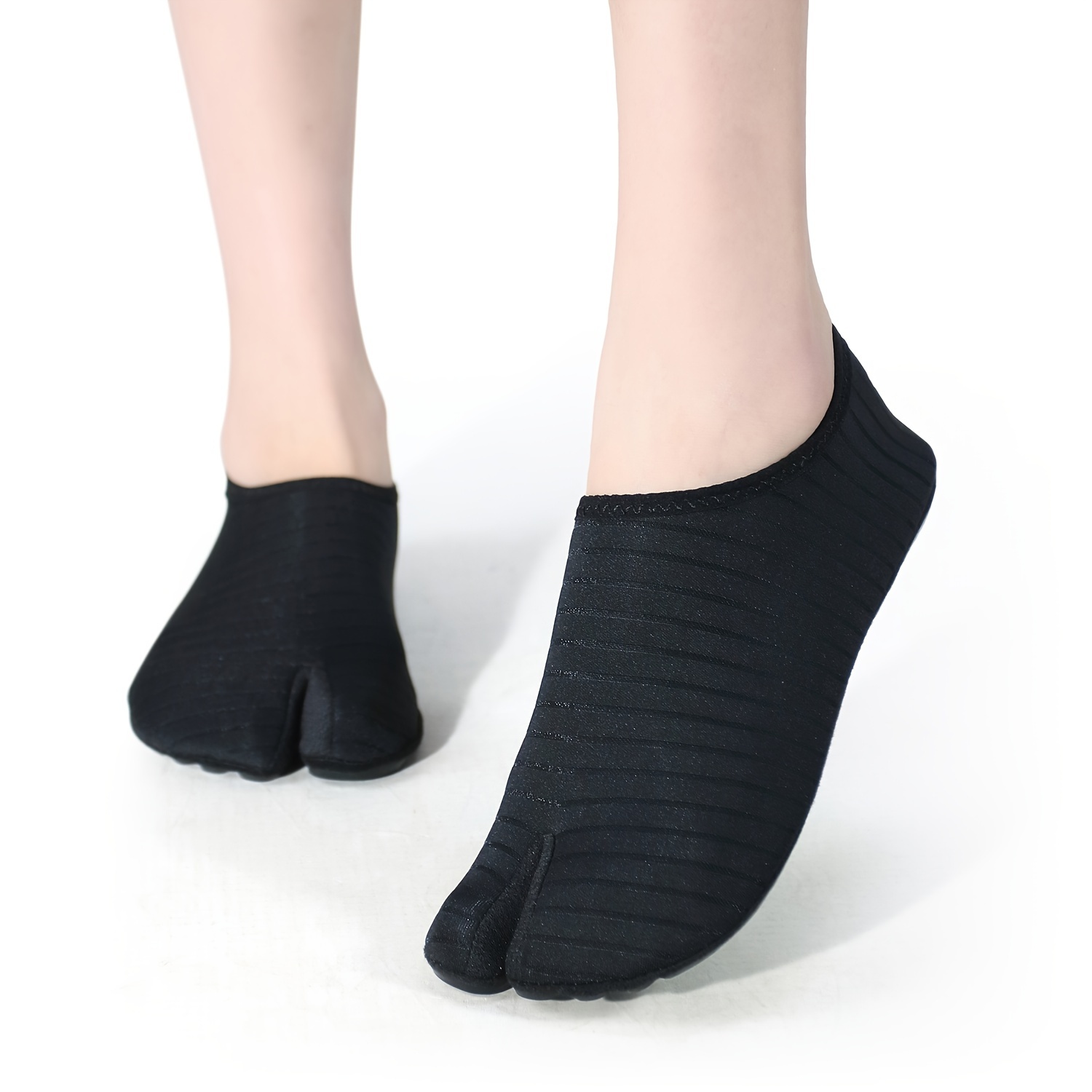 Womens Aqua Shoes Water Socks Two Toe Beach Slip Shoes Quick - Temu ...