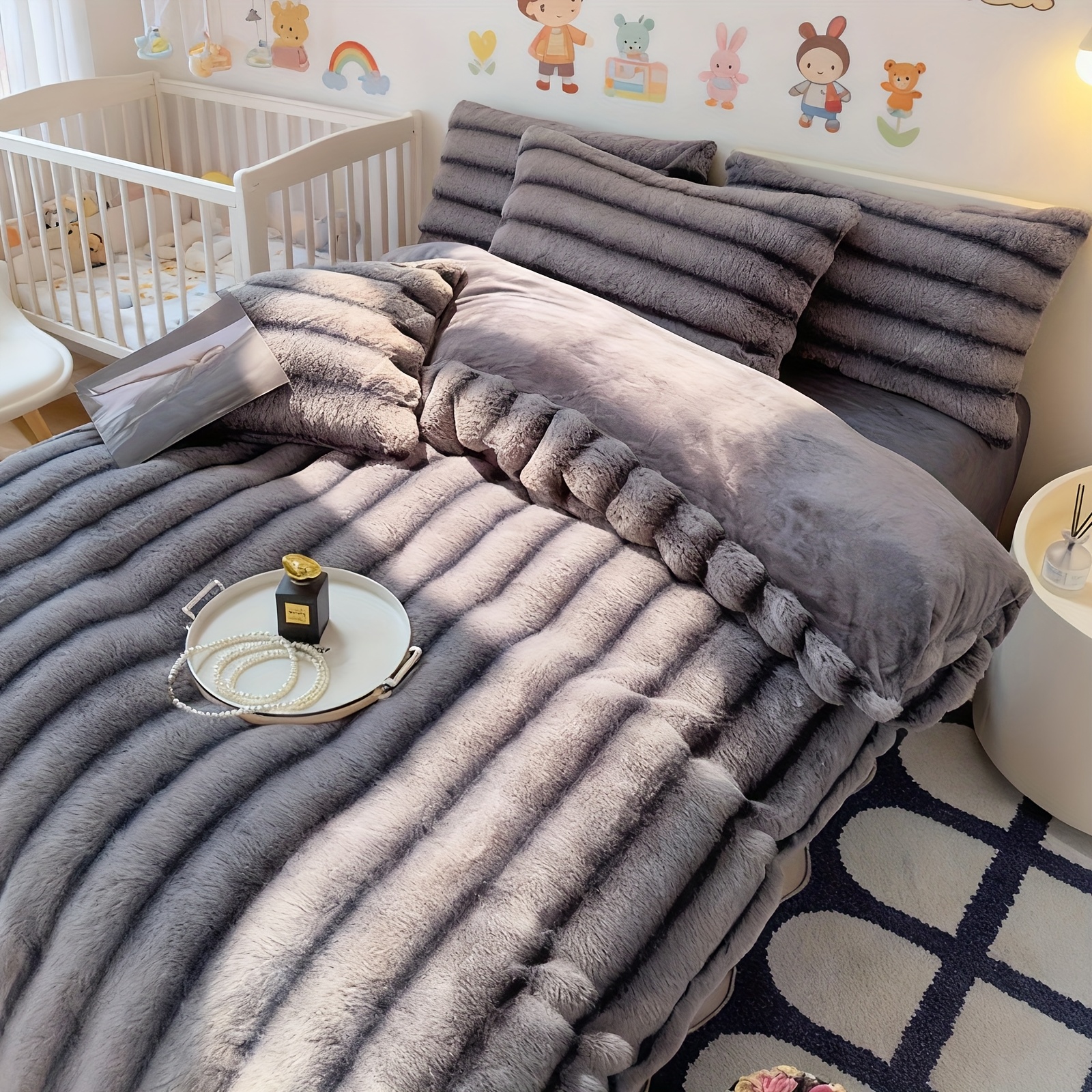 throws and blankets sold on Temu United States
