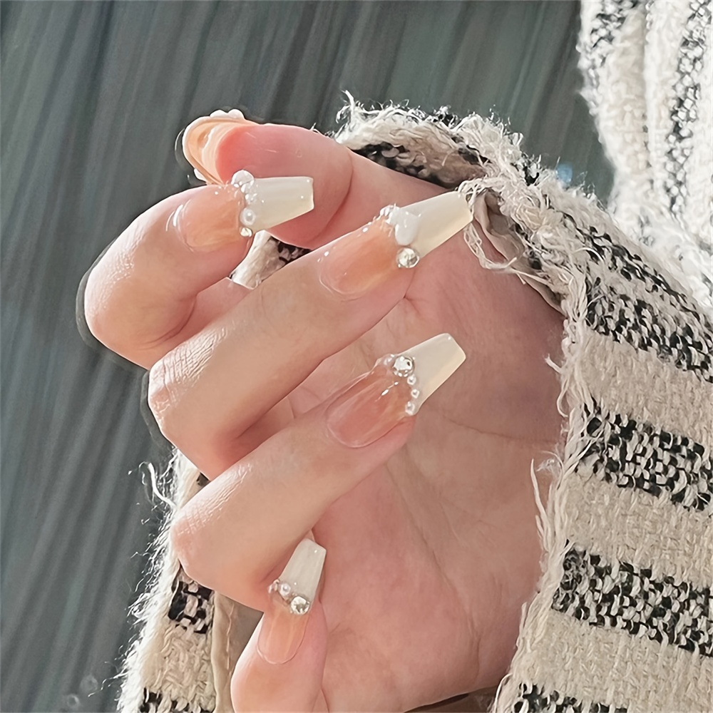 24Pcs French Tip Press On Nails Short Coffin Nails Creamy French False Nail Designs Glossy Nude Acrylic Nails Full Cover Nails For W