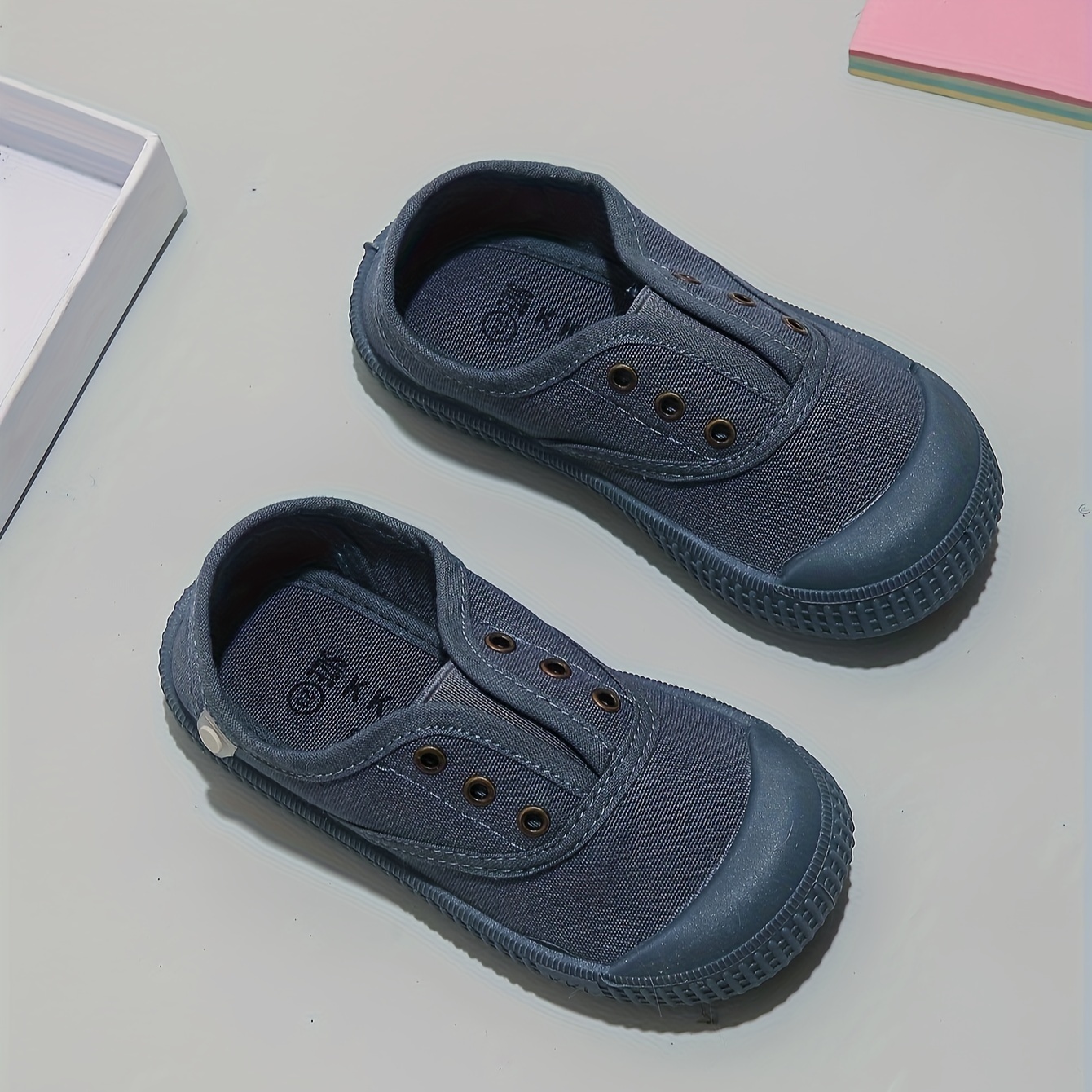 女の子のトレンディなロートップキャンバスシューズカジュアルスケートシューズ春用ウォーキングスニーカー - Temu Japan