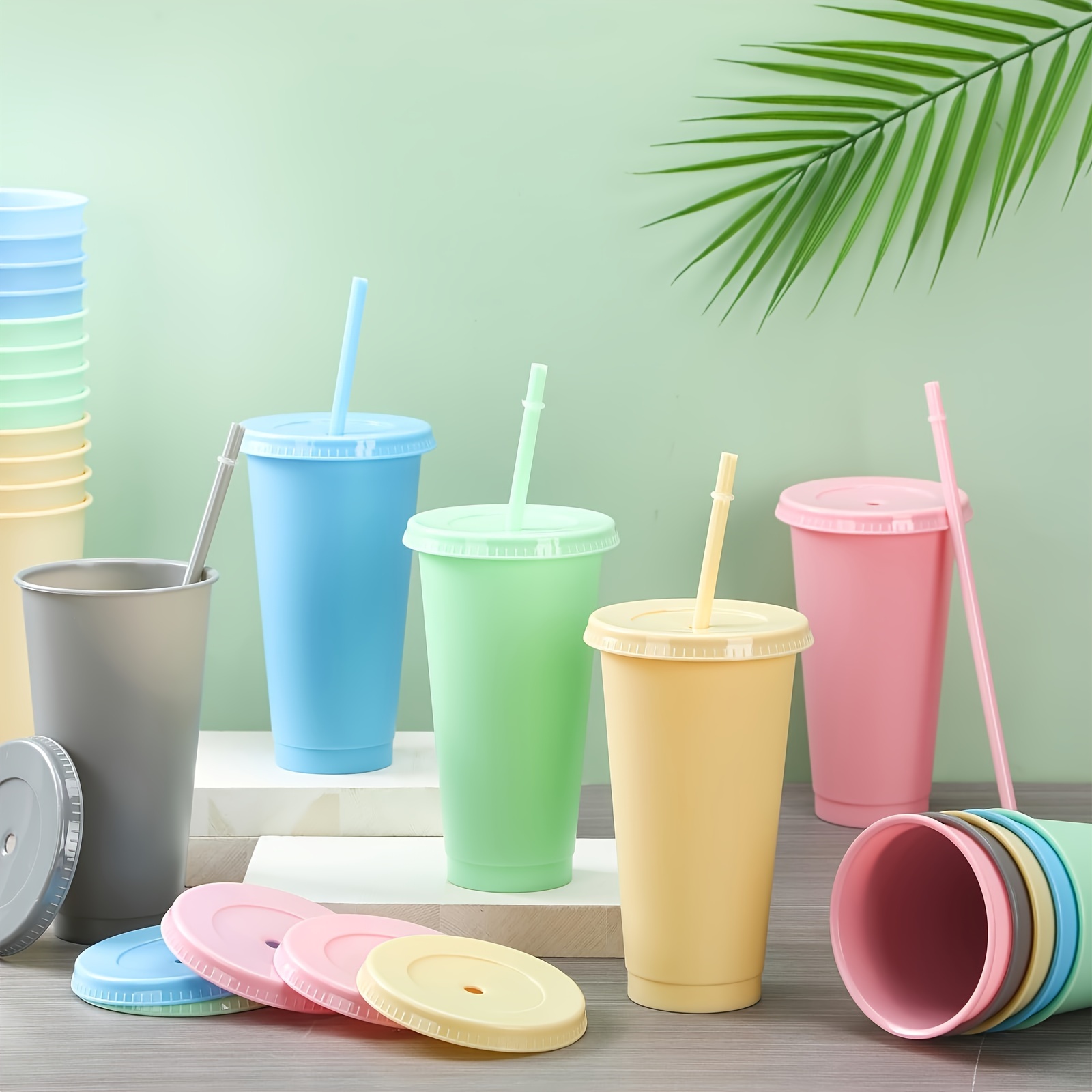 5pcs 24oz Reusable Colorful Plastic Cups Leakproof Iced Coffee Smoothie Cups With Lids Straws Portable Drinkware For Cold Beverages