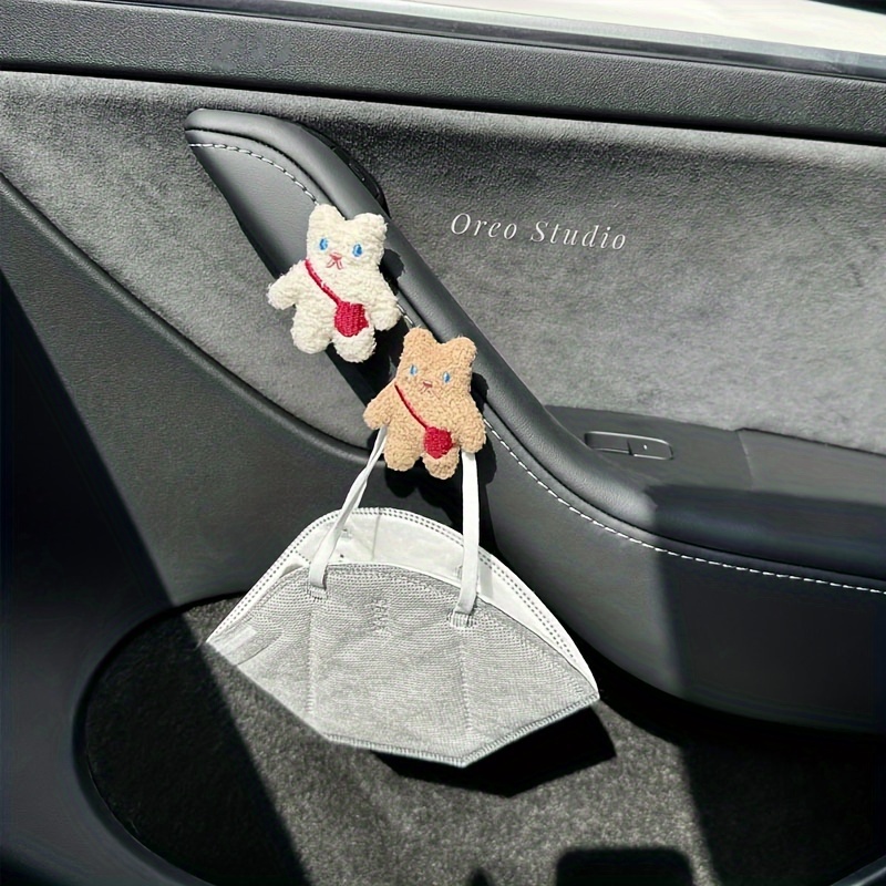 Studio 4 car accessories store